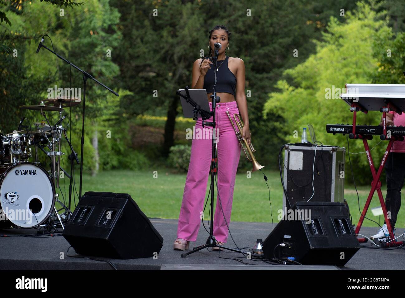 Portuguese musician Jessica Pina Trio performs Jazz in Palacio Real ...