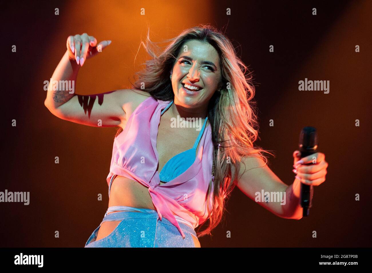 Lola indigo hi-res stock photography and images - Alamy