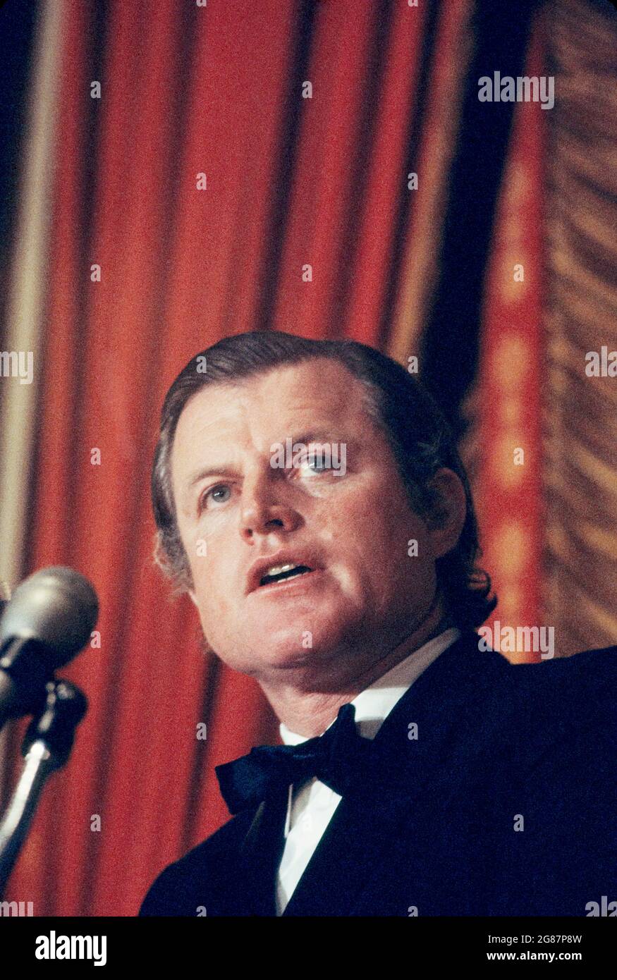 Ted kennedy 1969 hi-res stock photography and images - Alamy