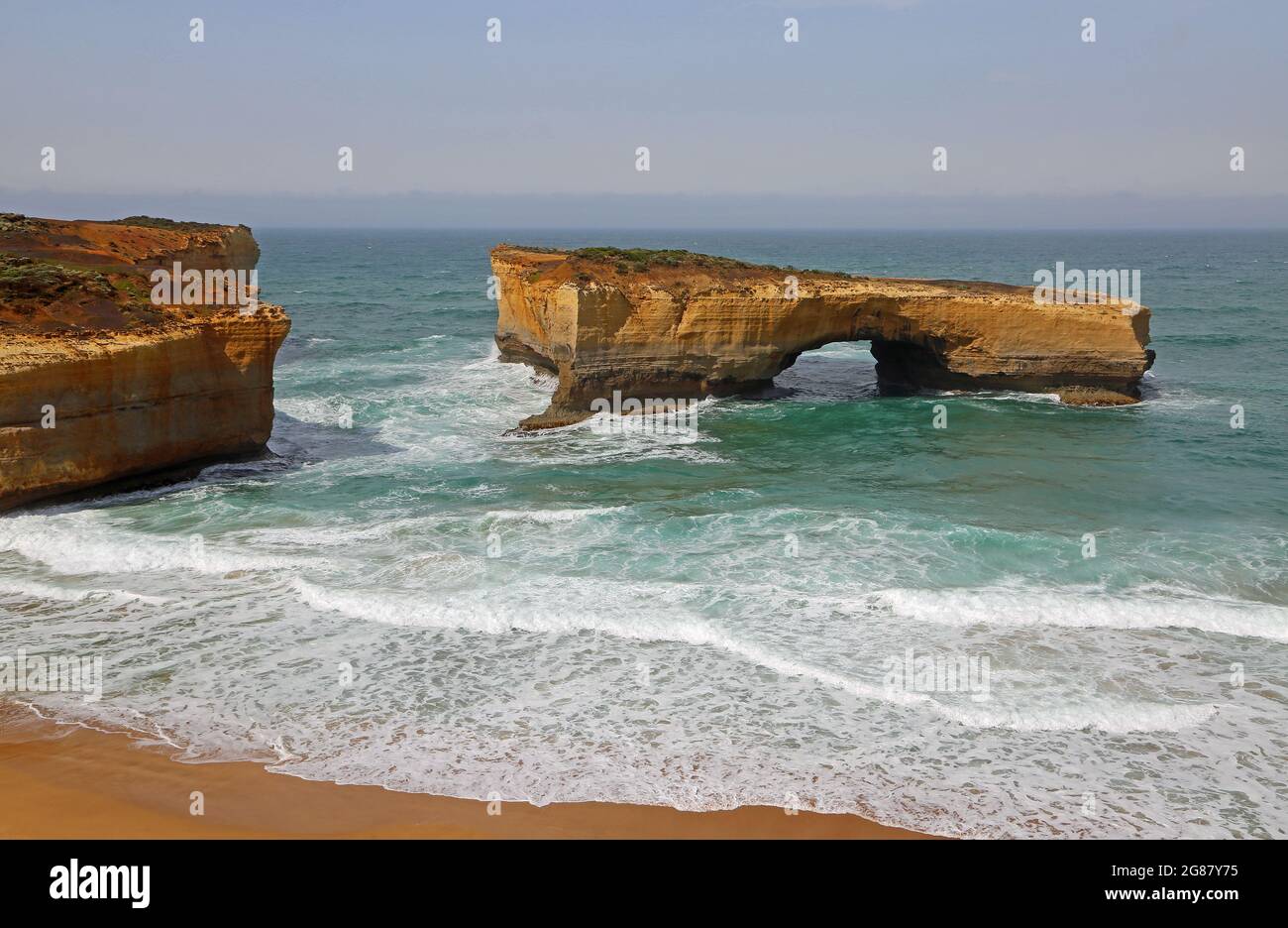 The London bridge - Victoria, Australia Stock Photo - Alamy