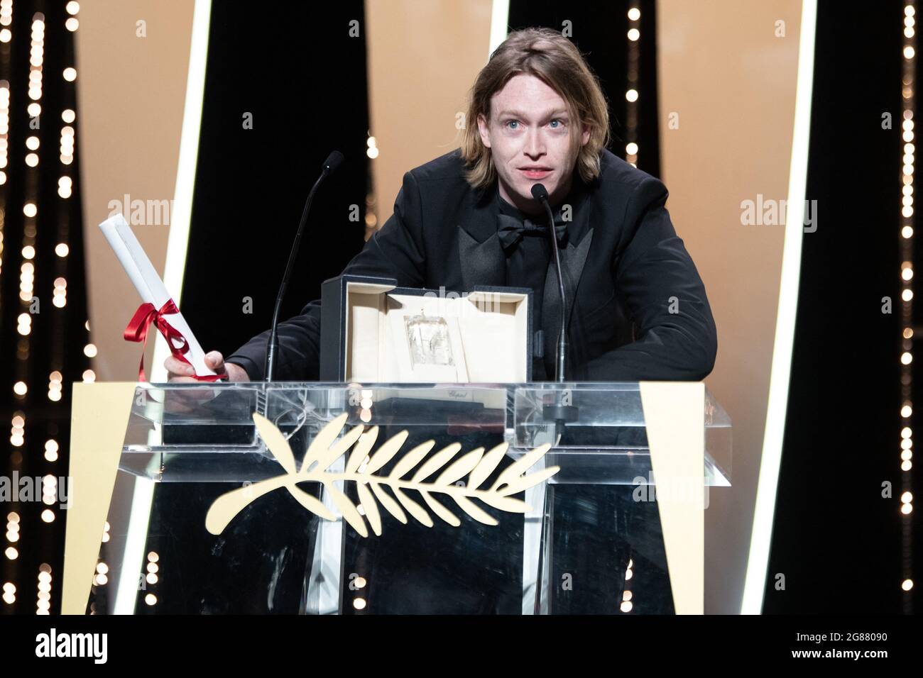Caleb Landry Jones poses with the Best Actor Award for Nitram during ...