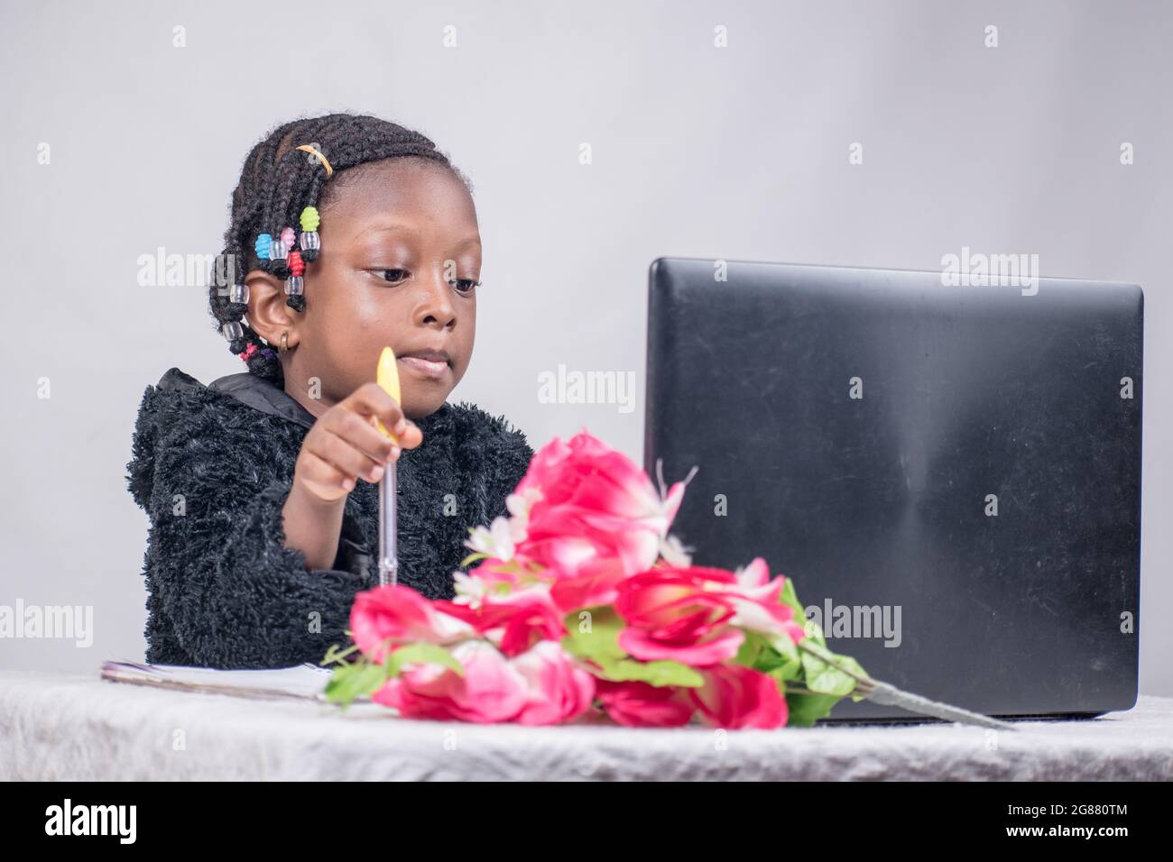Education africa laptop hi-res stock photography and images - Alamy