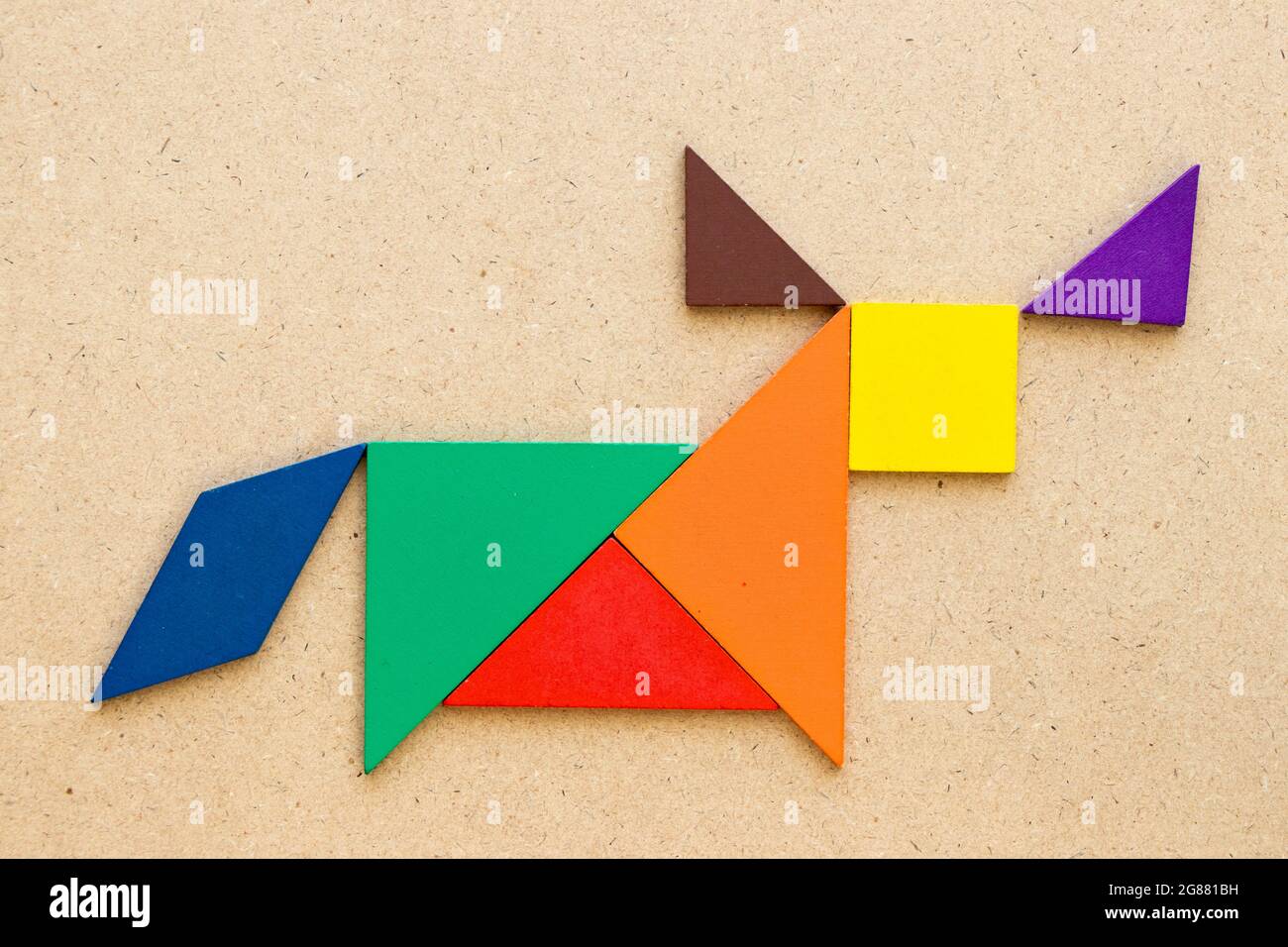 Chinese education logo hi-res stock photography and images - Alamy