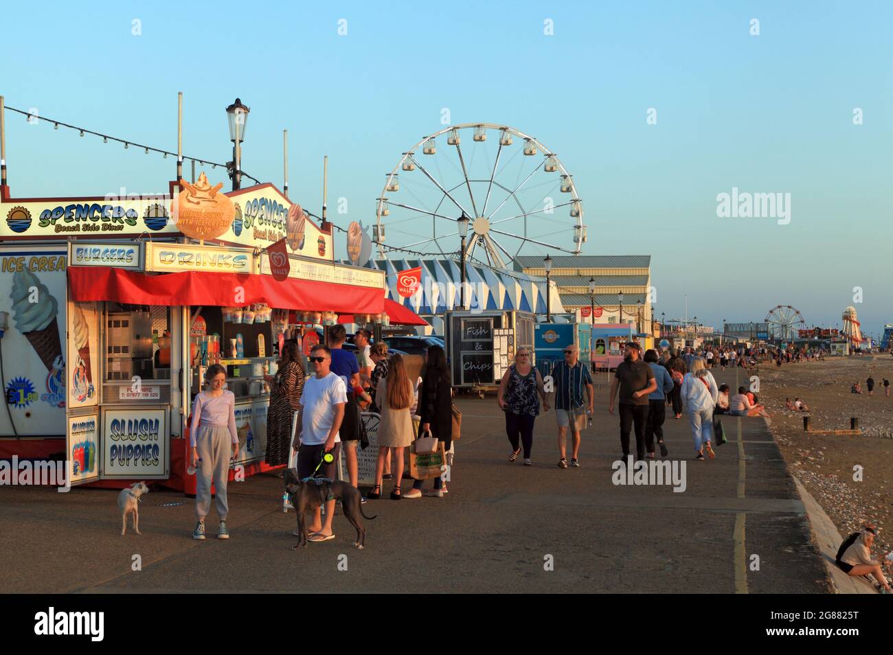 The Promenade, Seafront, funfair, beach, holidsymakers, Hunstanton ...