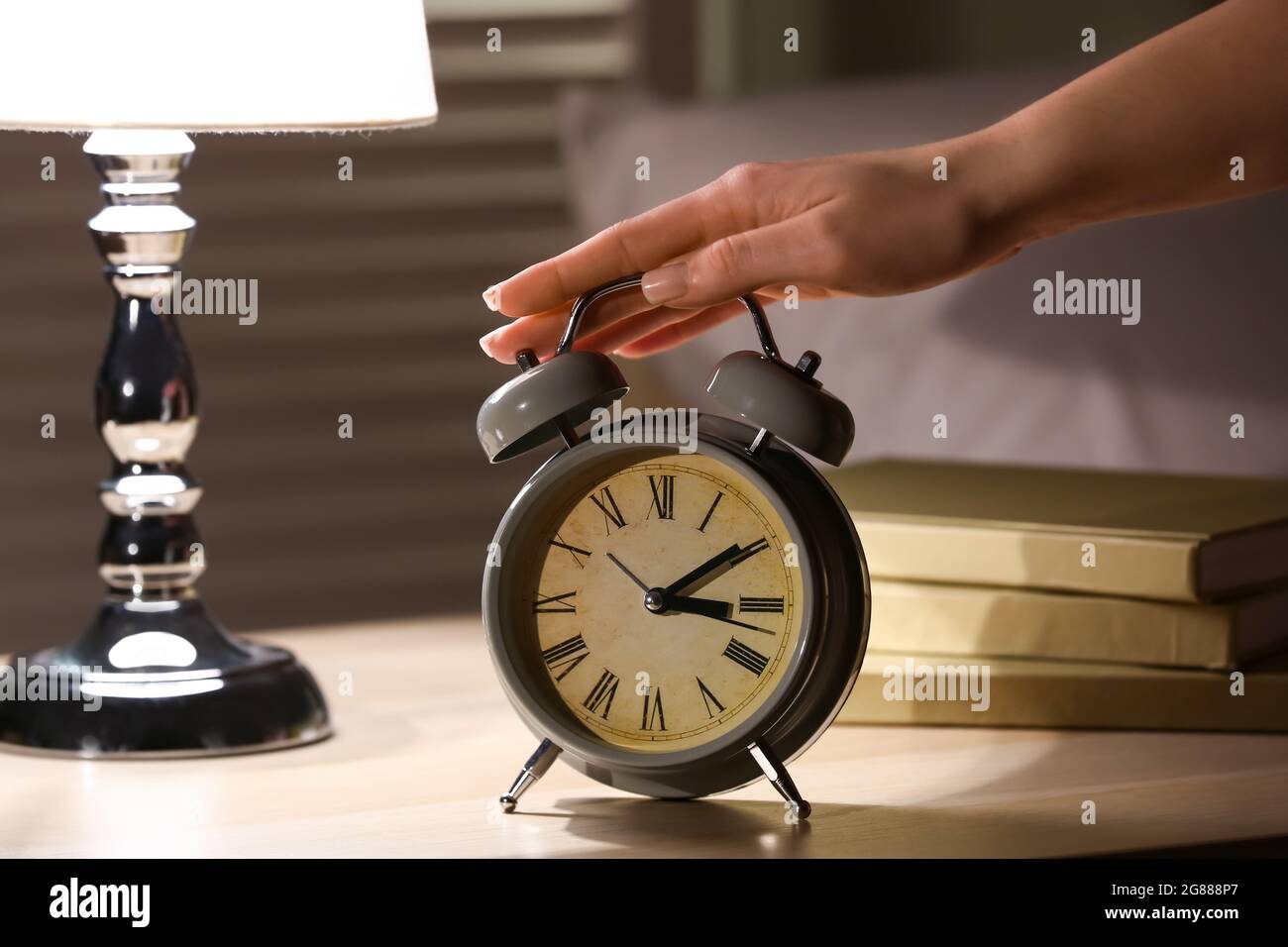 Turning off lamp hi-res stock photography and images - Alamy