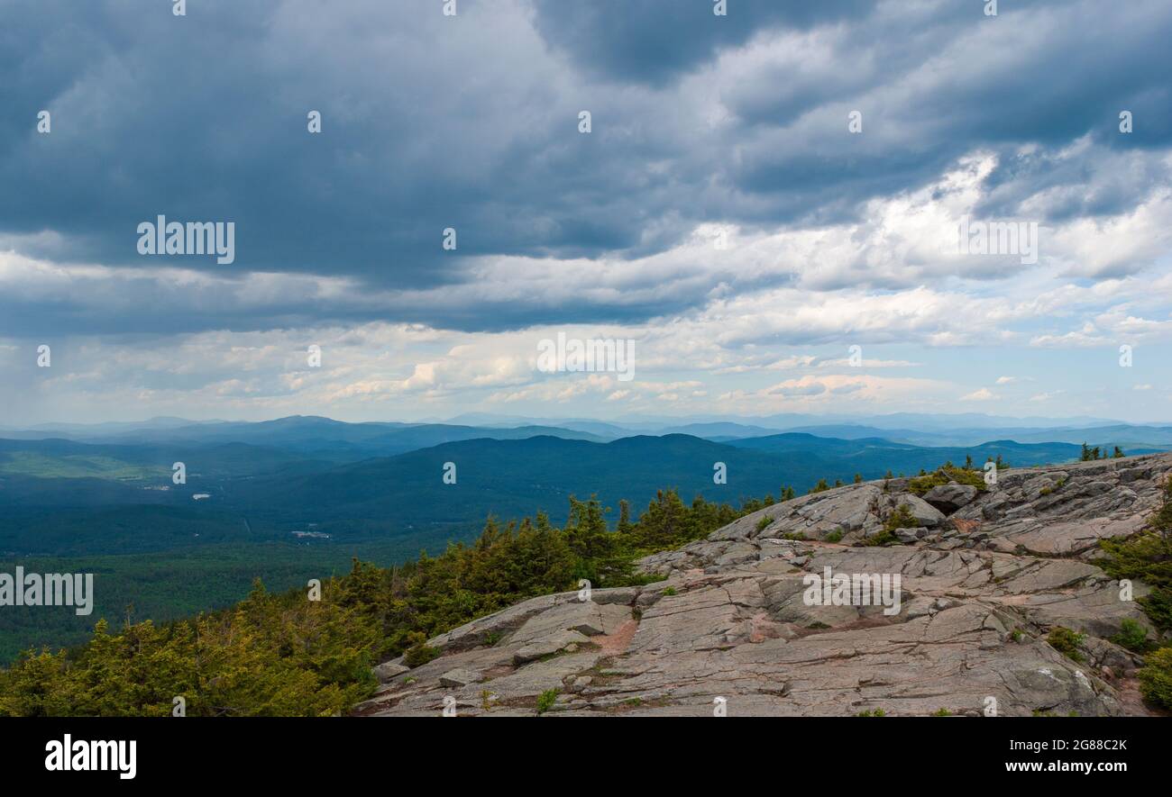 Northern view from Mt. Kearsarge summit towards Ragged Mountain ...