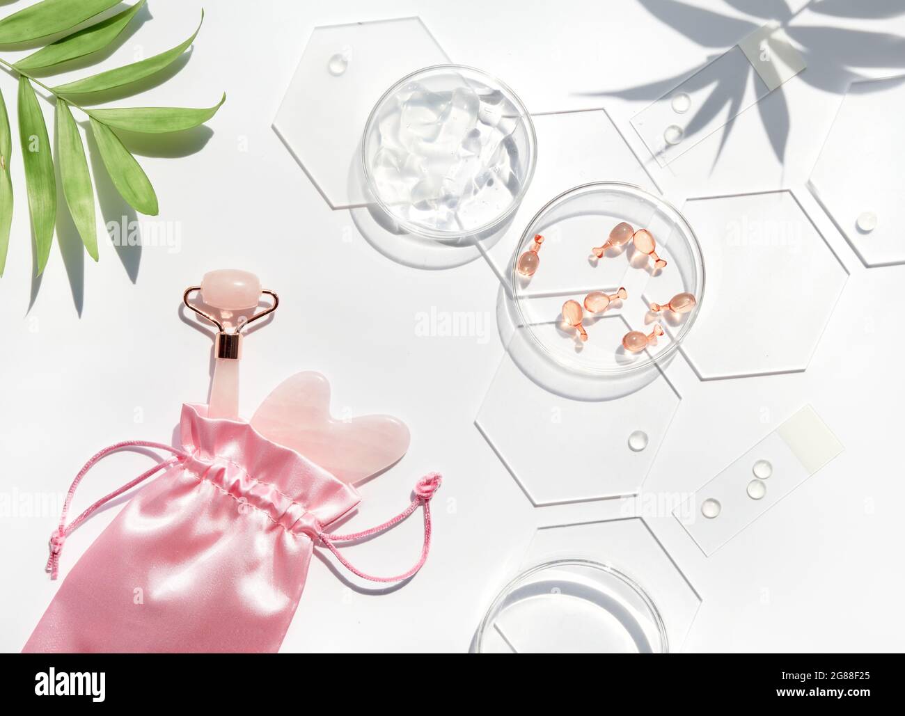 Sha hexagon hi-res stock photography and images - Alamy