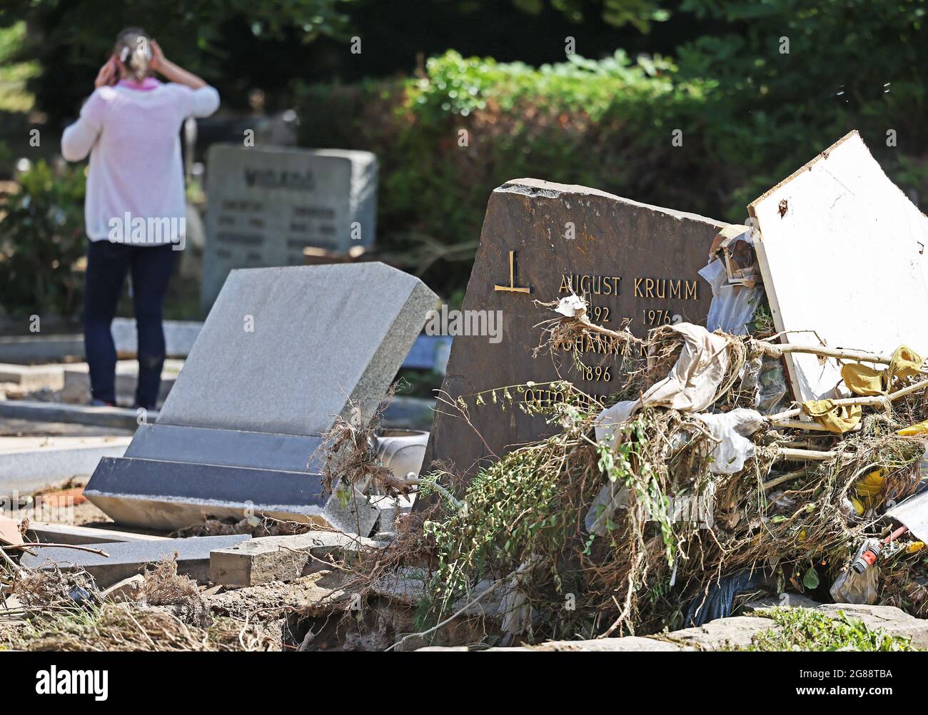 Destroyed graves north cemetery hi-res stock photography and images - Alamy