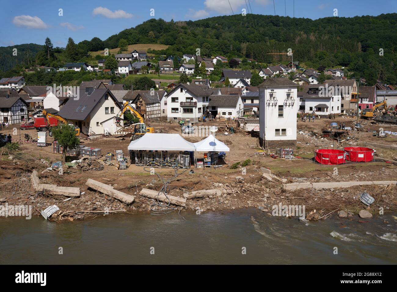 Schuld ahr hi-res stock photography and images - Alamy