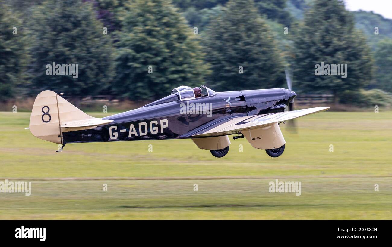 Miles hawk hi-res stock photography and images - Alamy