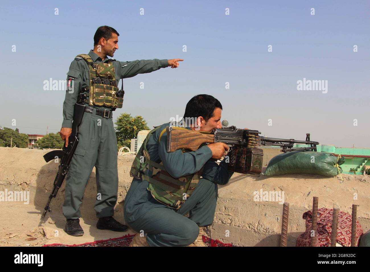 Afghan ministry of defense hi-res stock photography and images - Alamy