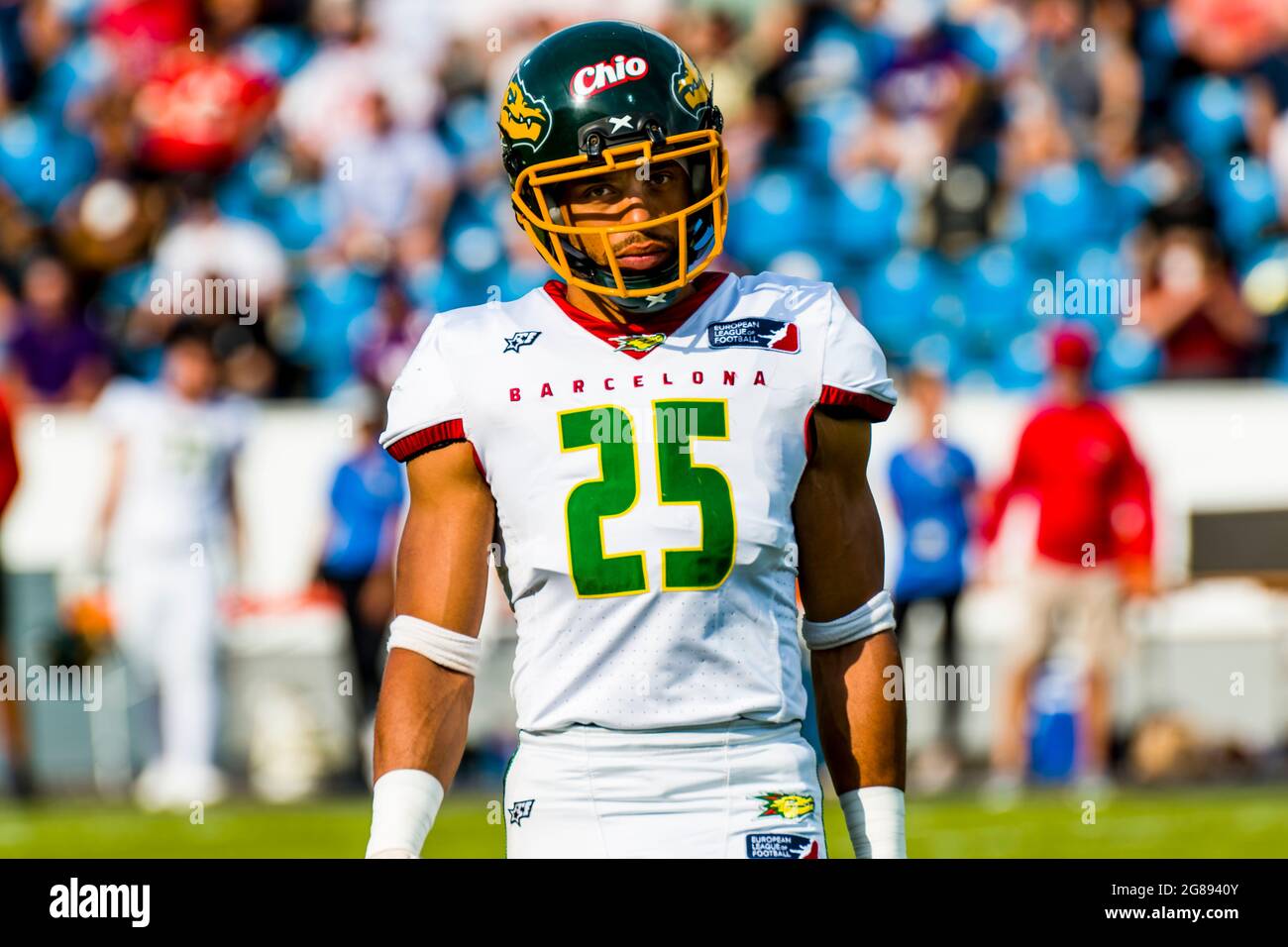 Barcelona dragons hi-res stock photography and images - Alamy