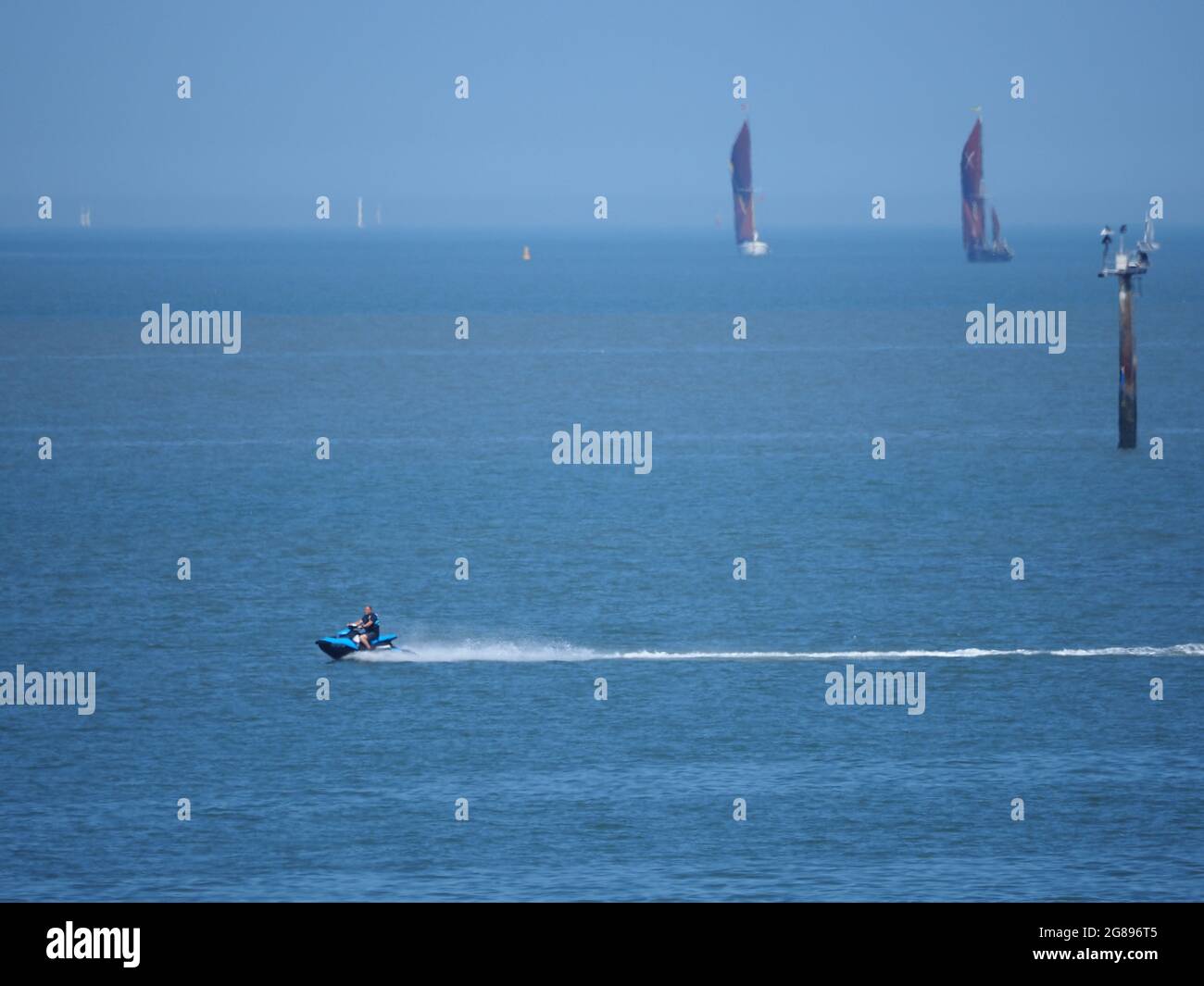 Sheerness, Kent, UK. 18th July, 2021. UK Weather: the heatwave in ...