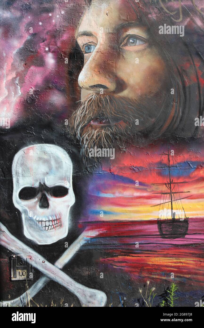 Pirate Art 'Fortunatus Wright' On The Side of the Harbour Inn, New ...