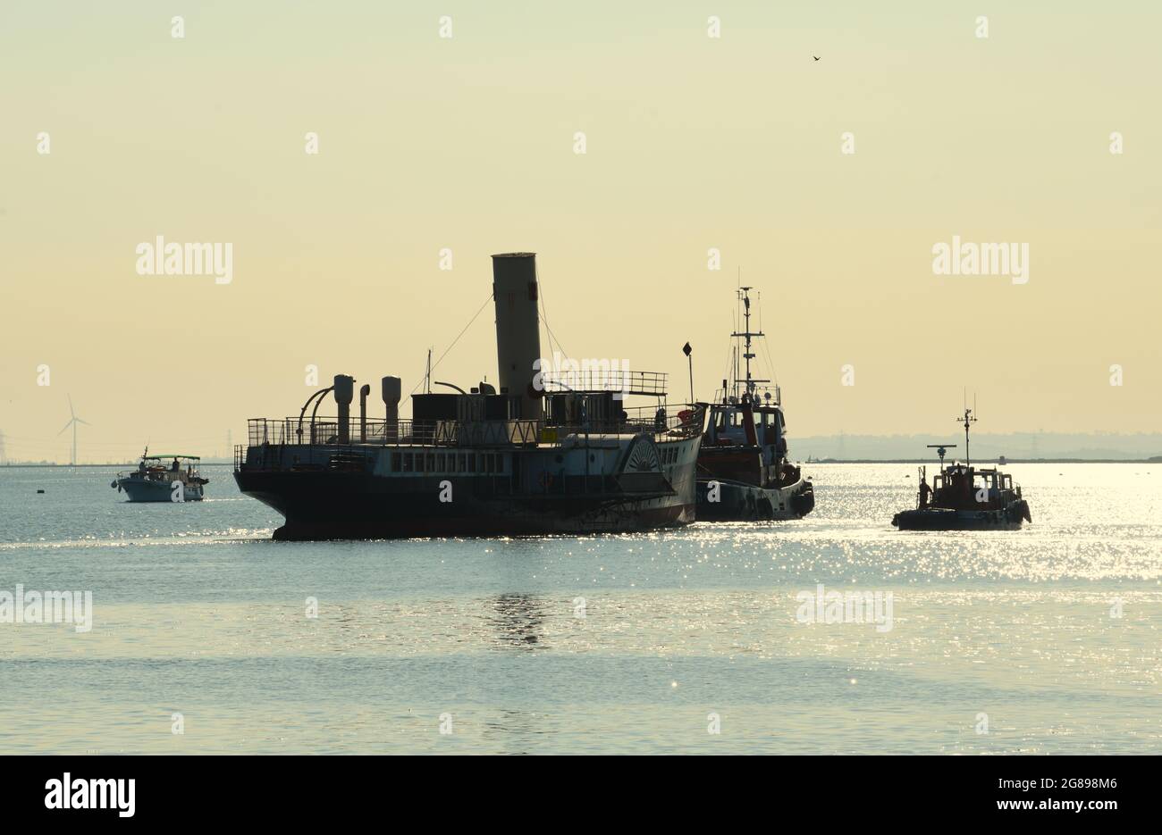 Paddel hi-res stock photography and images - Alamy