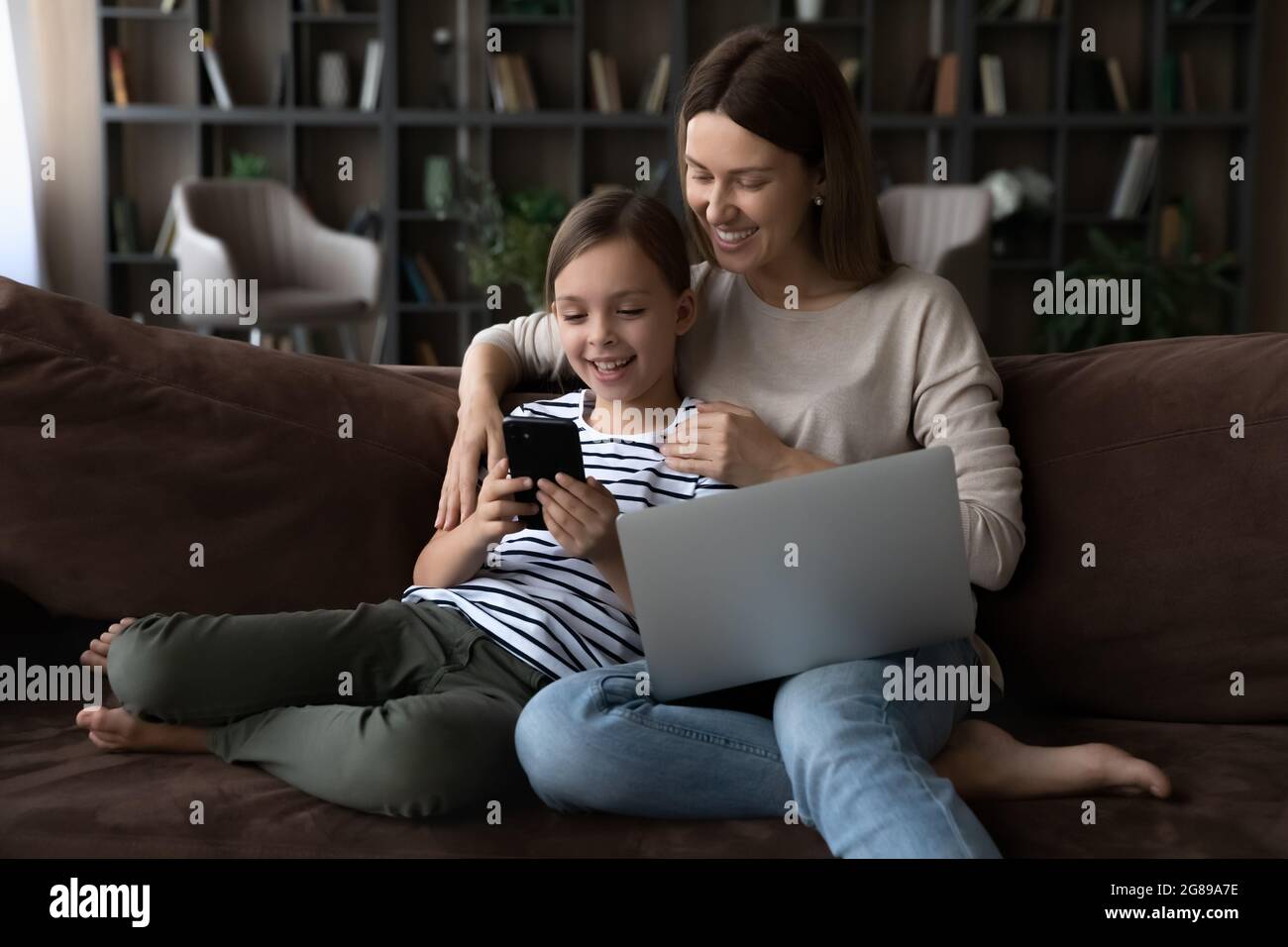 Mom relaxing hi-res stock photography and images - Alamy