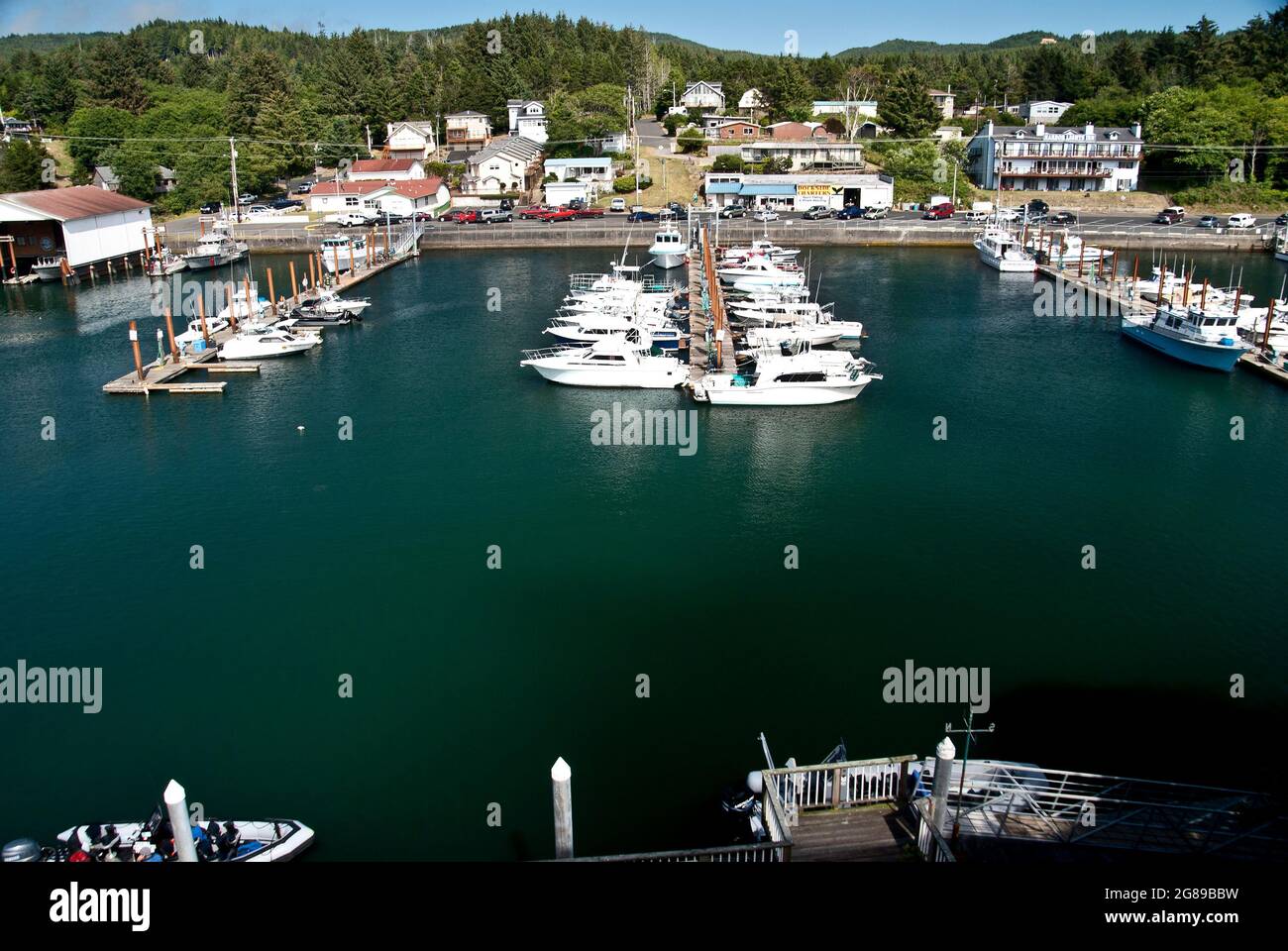 Depoe Bay harbor, world's smallest natural navigable harbor, Depoe Bay ...