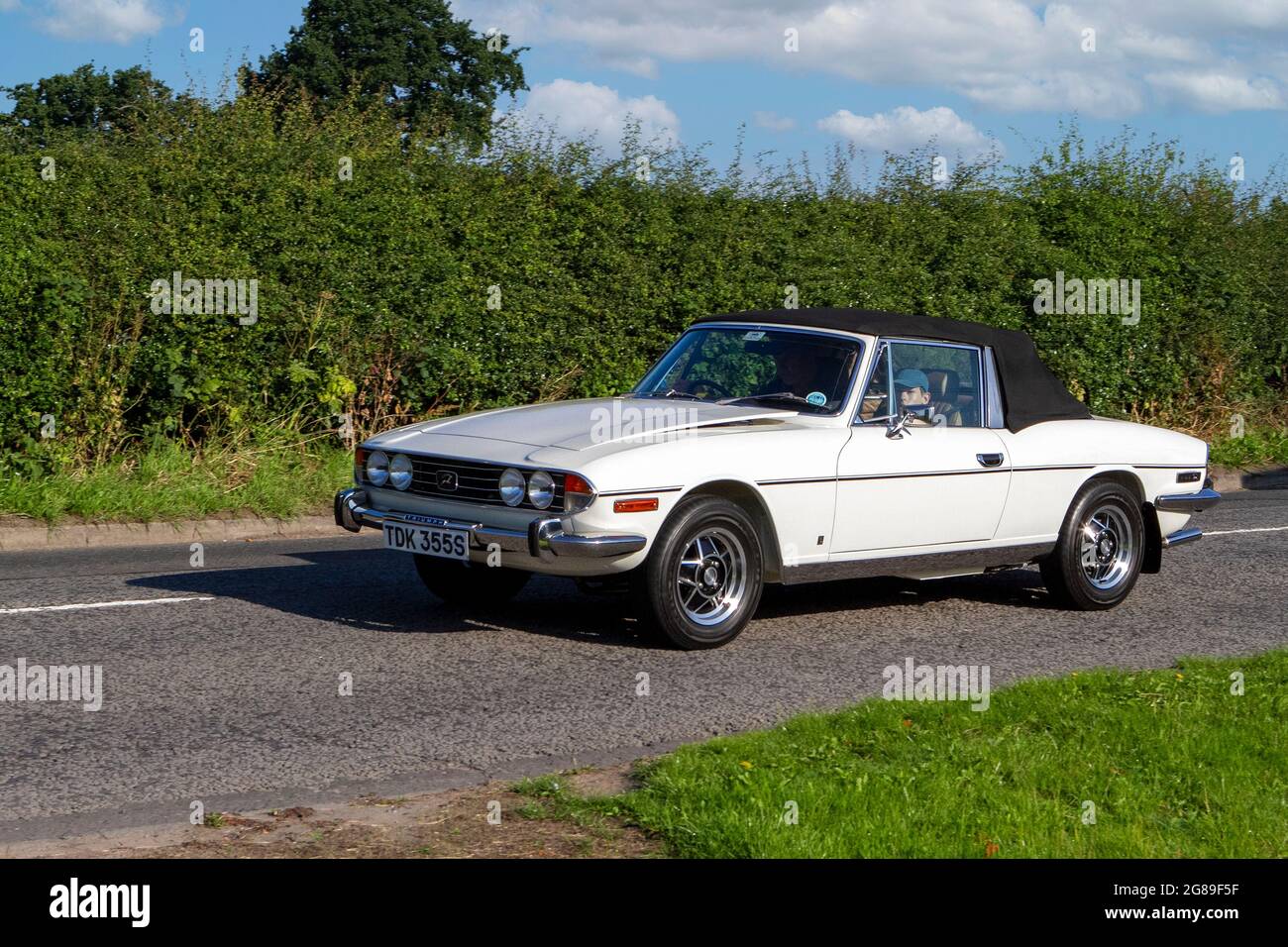 1977 70s white Triumph Stag British cabrio vehicle en-route to ...