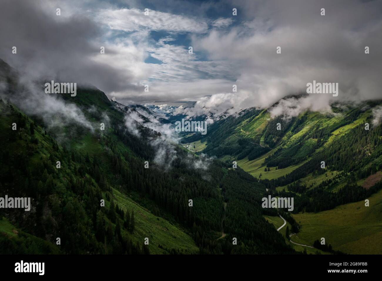 Mountain climate hi-res stock photography and images - Alamy