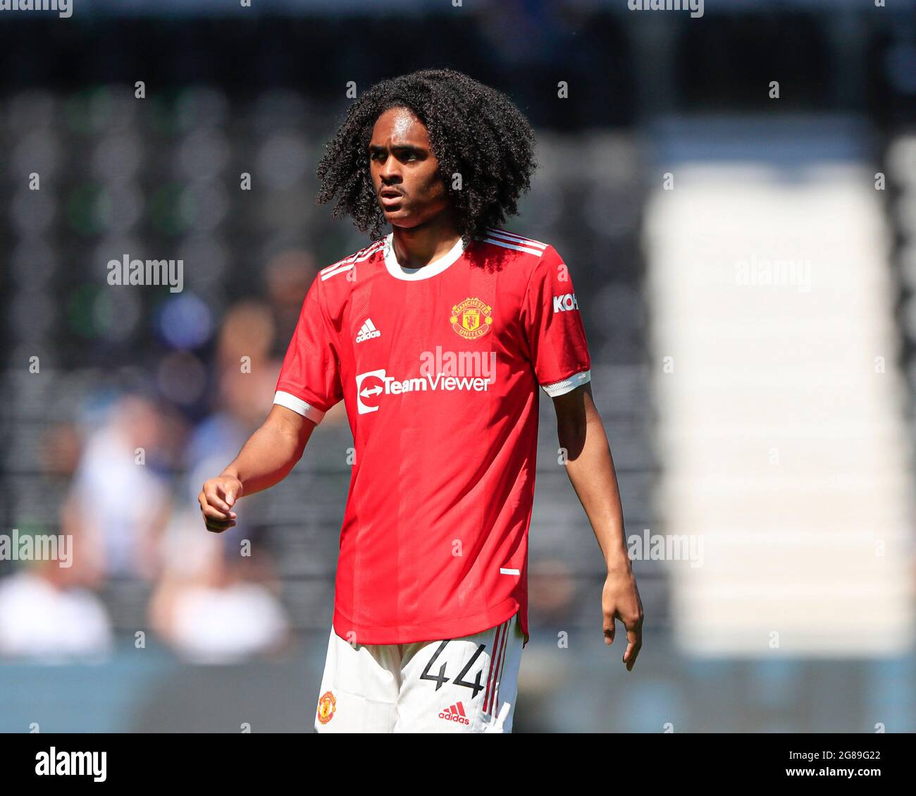 Tahith Chong #44 of Manchester United Stock Photo - Alamy