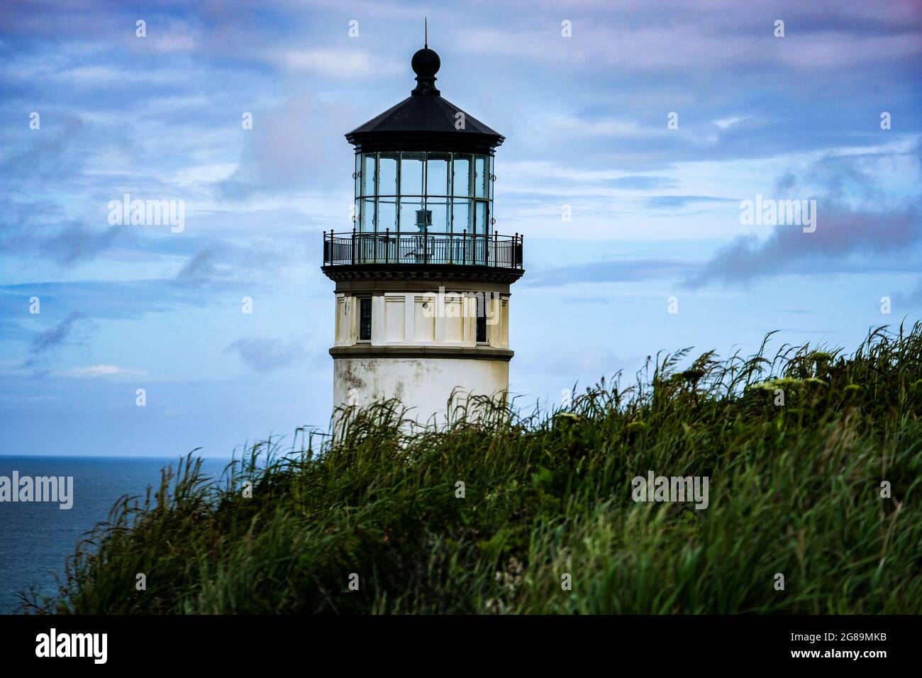 Sky lighthouses hi-res stock photography and images - Alamy