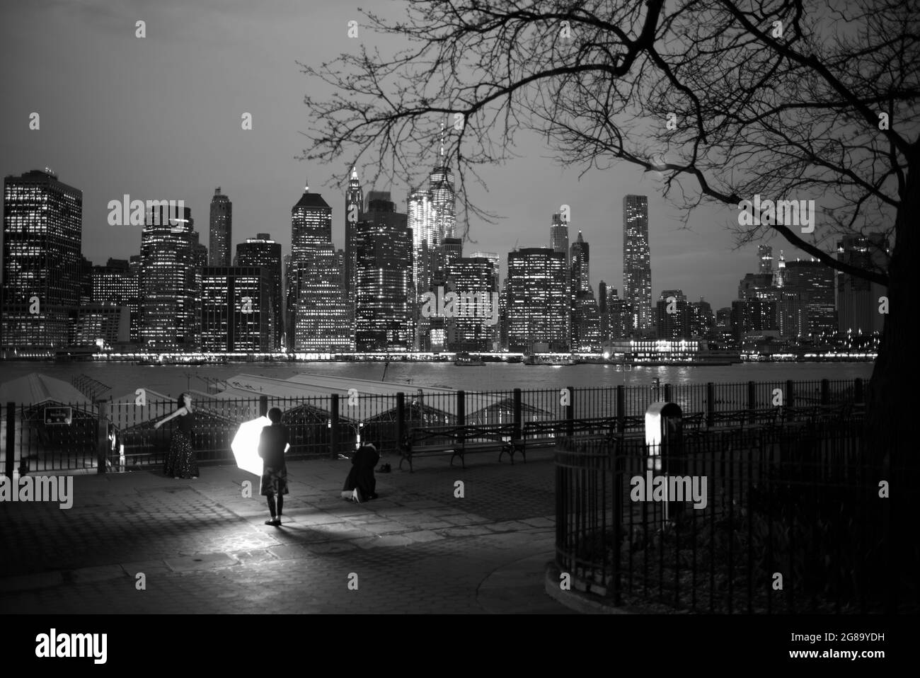 Downtown with promenade hi-res stock photography and images - Alamy