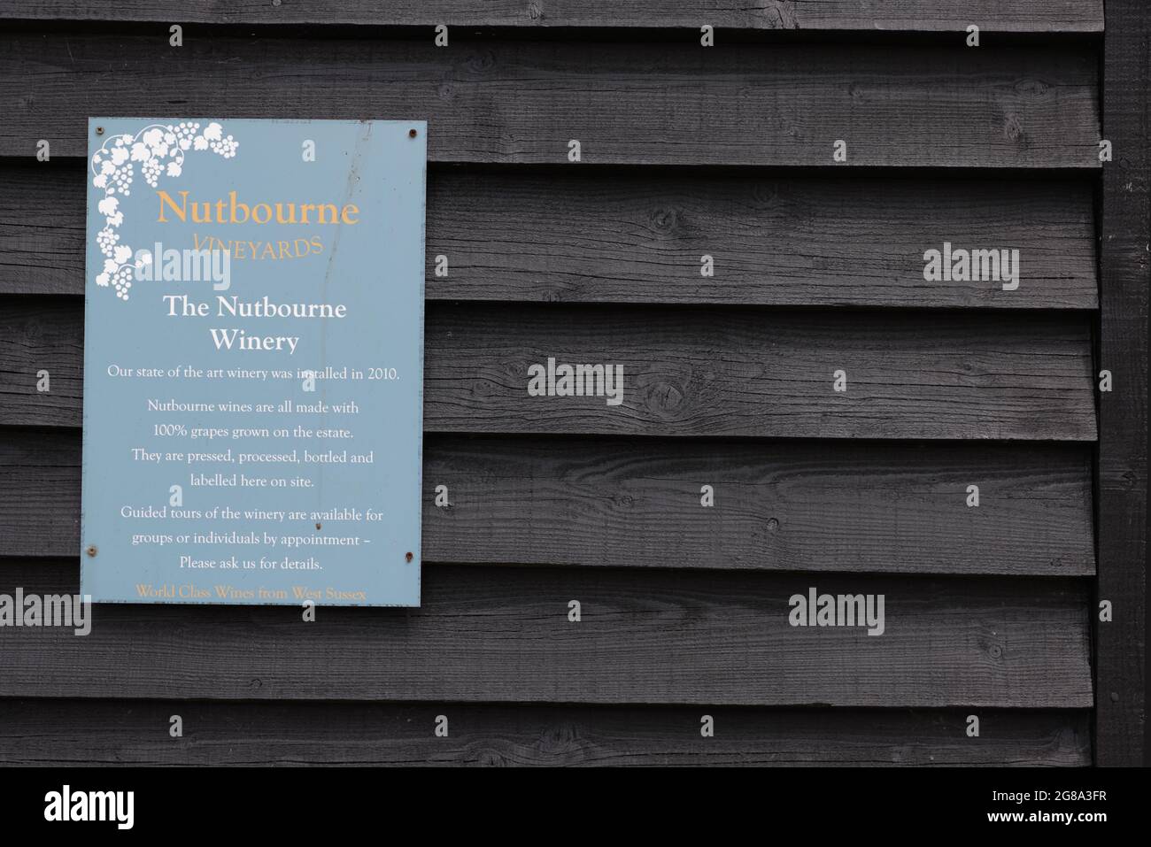 English vineyard 2021 hi-res stock photography and images - Alamy