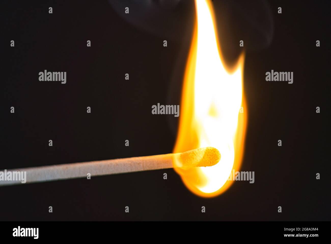 Hot fire match stick hi-res stock photography and images - Alamy