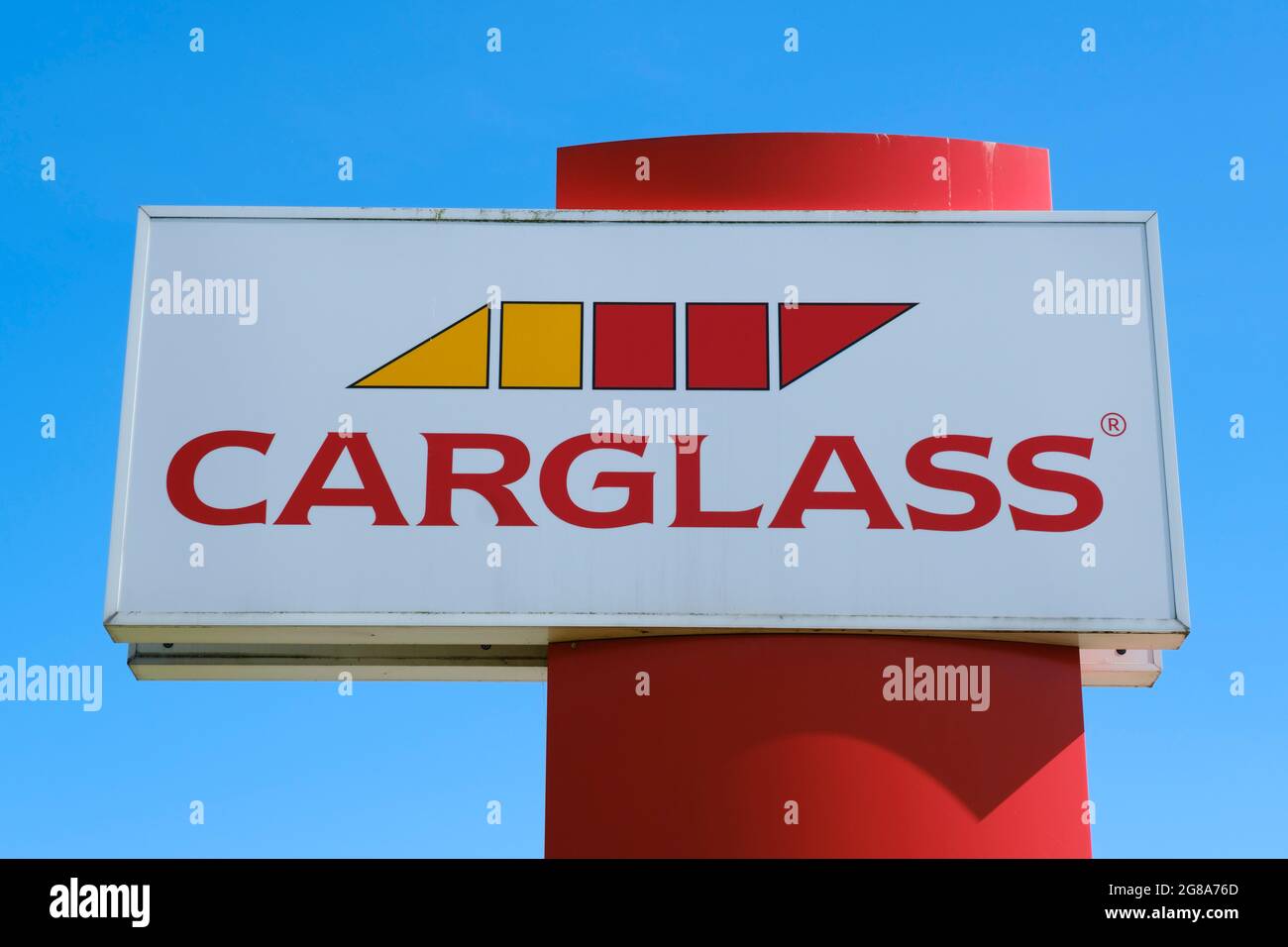Carglass hi-res stock photography and images - Alamy