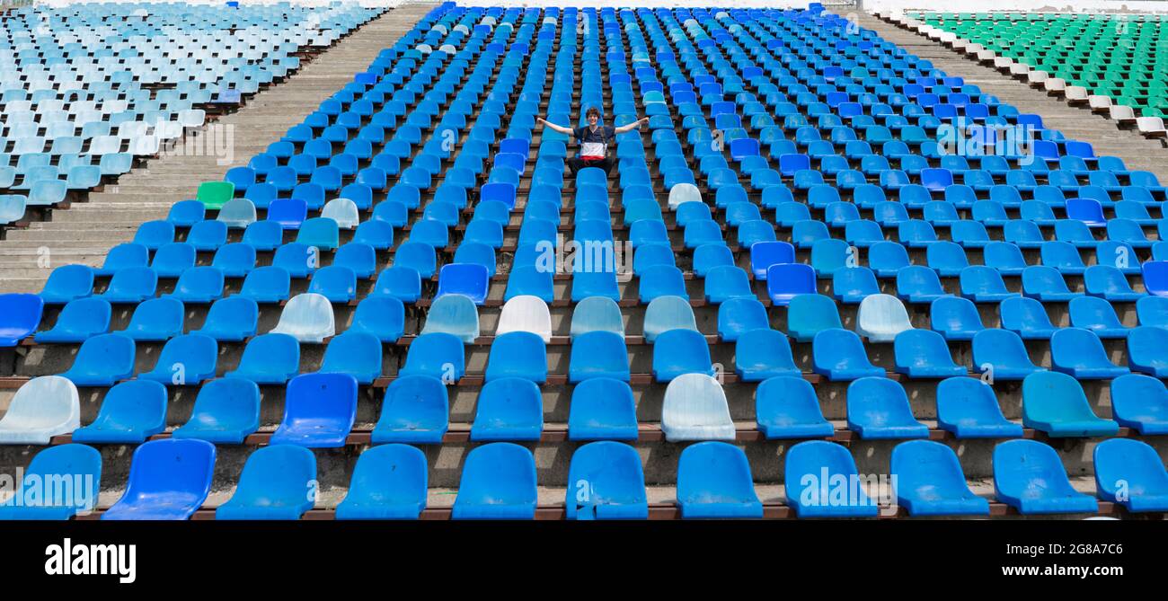 Singing seats hi-res stock photography and images - Alamy