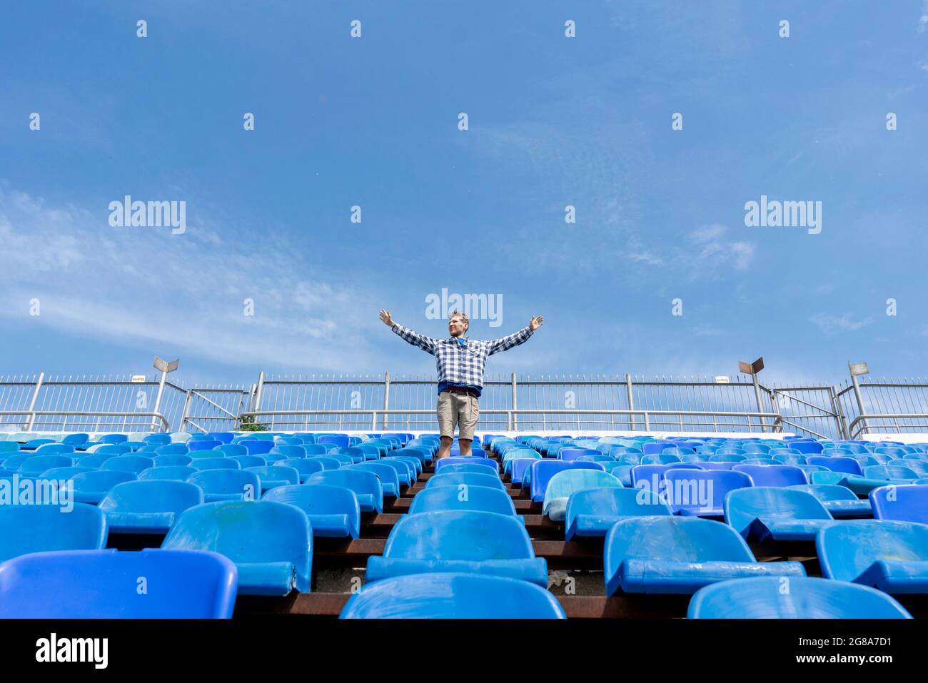 Singing seats hi-res stock photography and images - Alamy