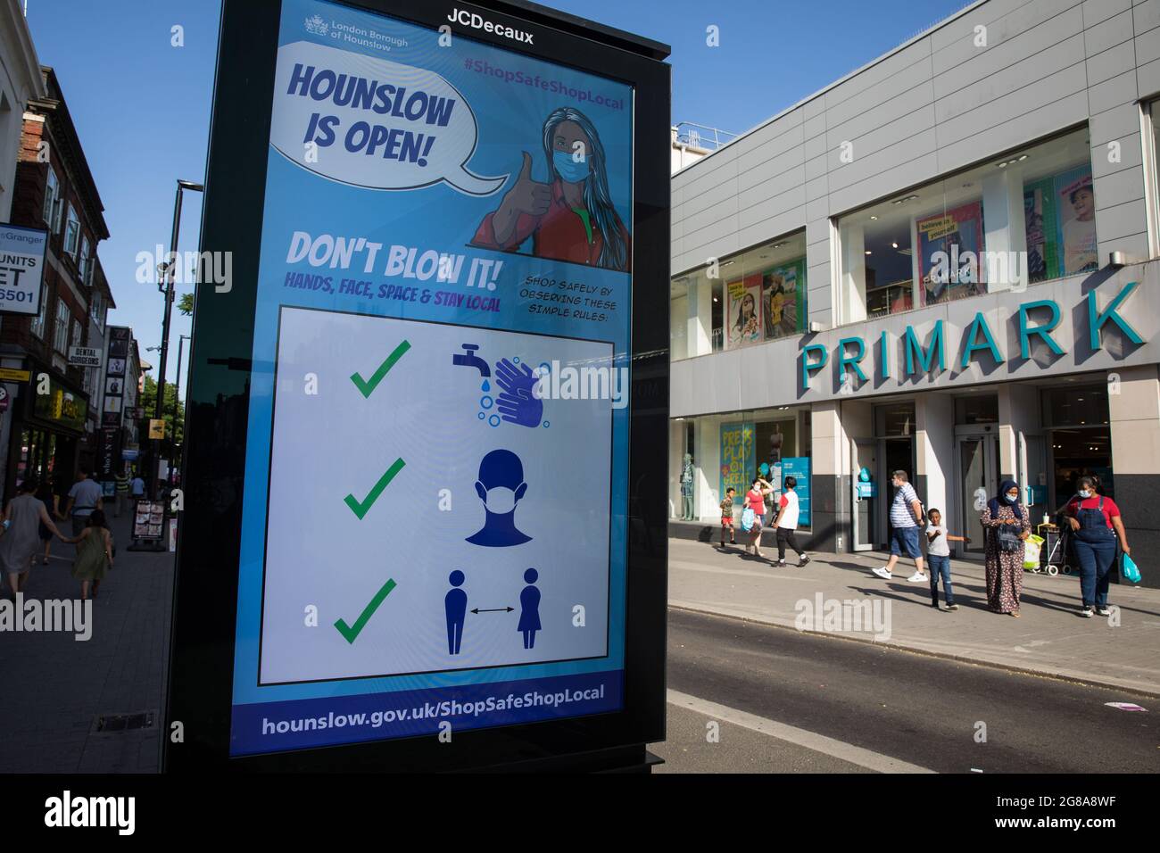 Hounslow street hi-res stock photography and images - Alamy