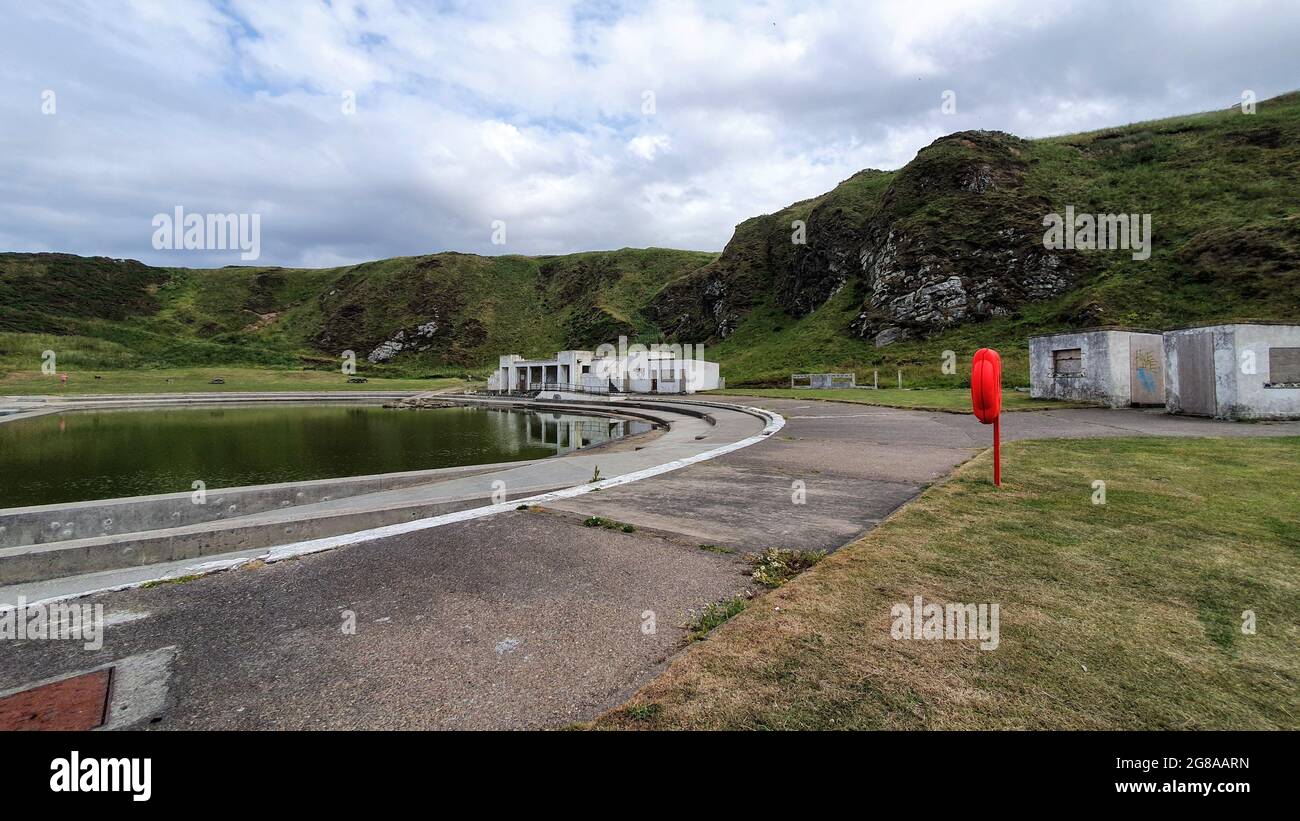 Tarlair swimming pool hi-res stock photography and images - Alamy