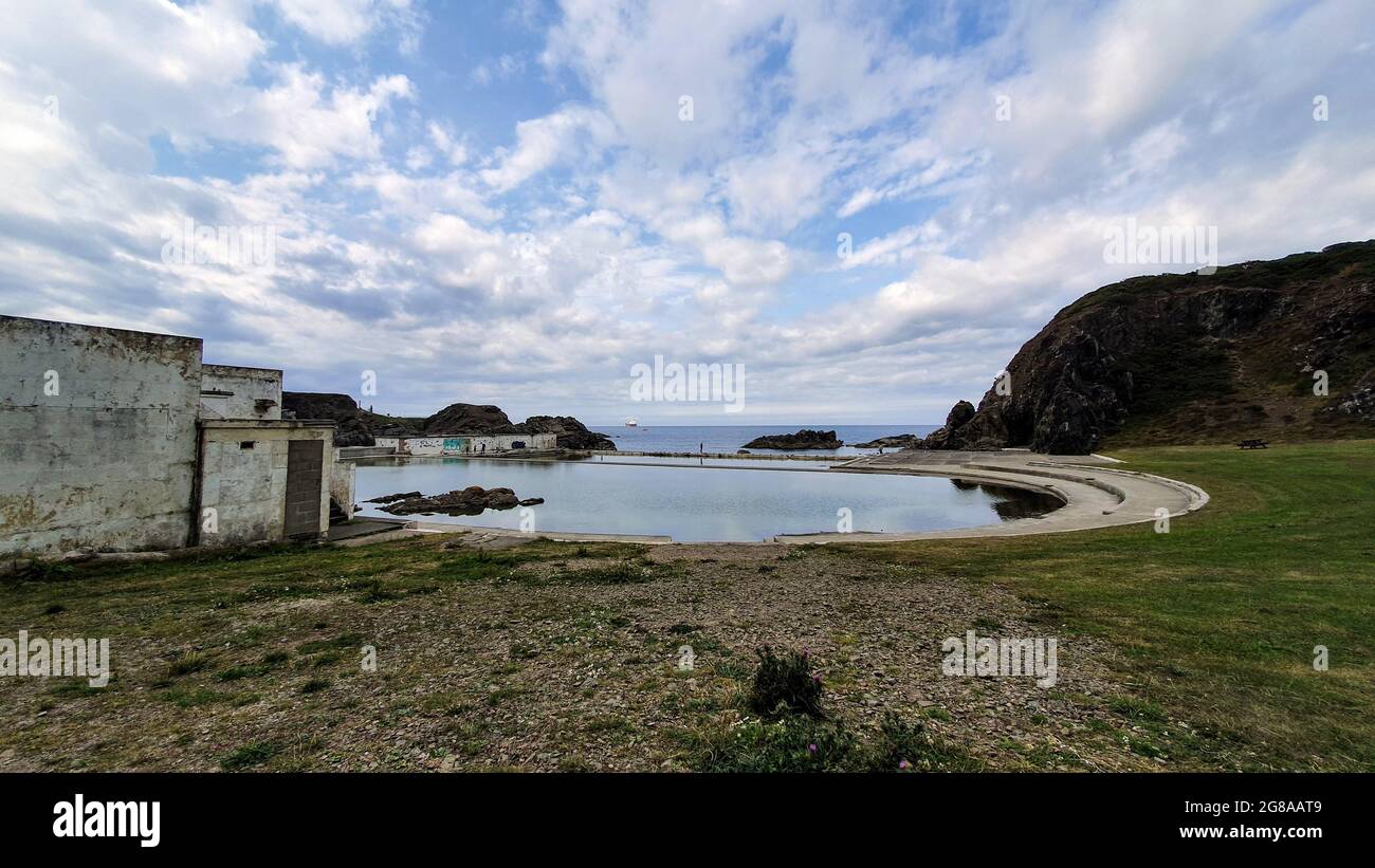 Derelict outdoor swimming pool at Tarlair, Banff, Scotland Stock Photo ...