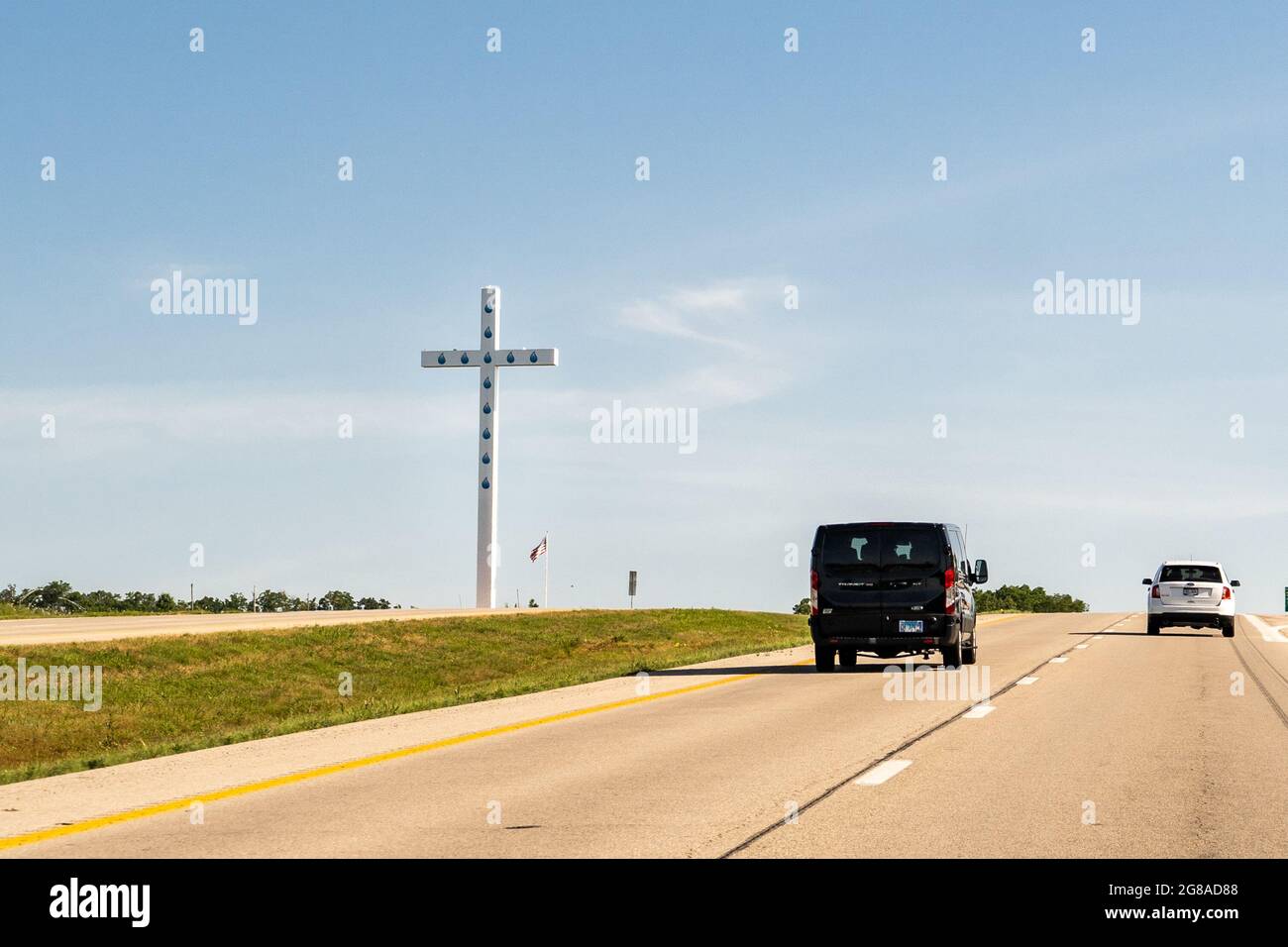 Walnut Shade, MO - June 13, 2021: The Branson Cross along side Route 65 ...