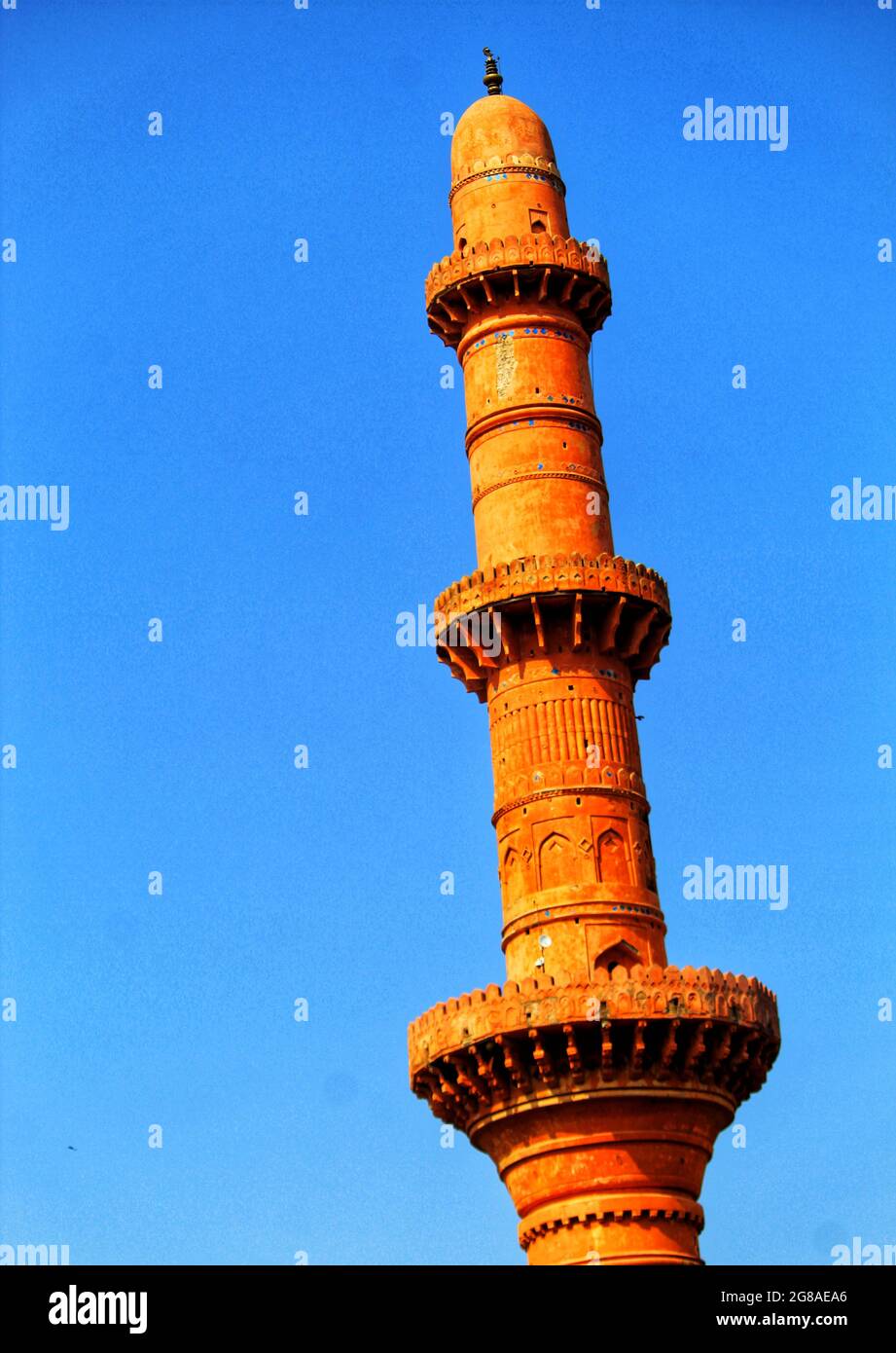 India temple church mosque hi-res stock photography and images - Alamy