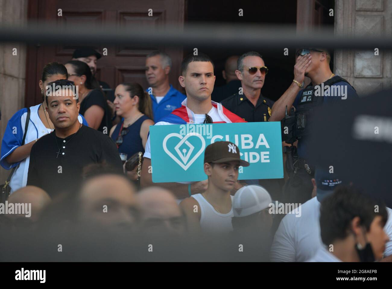 Cubans are a proud people hi-res stock photography and images - Alamy