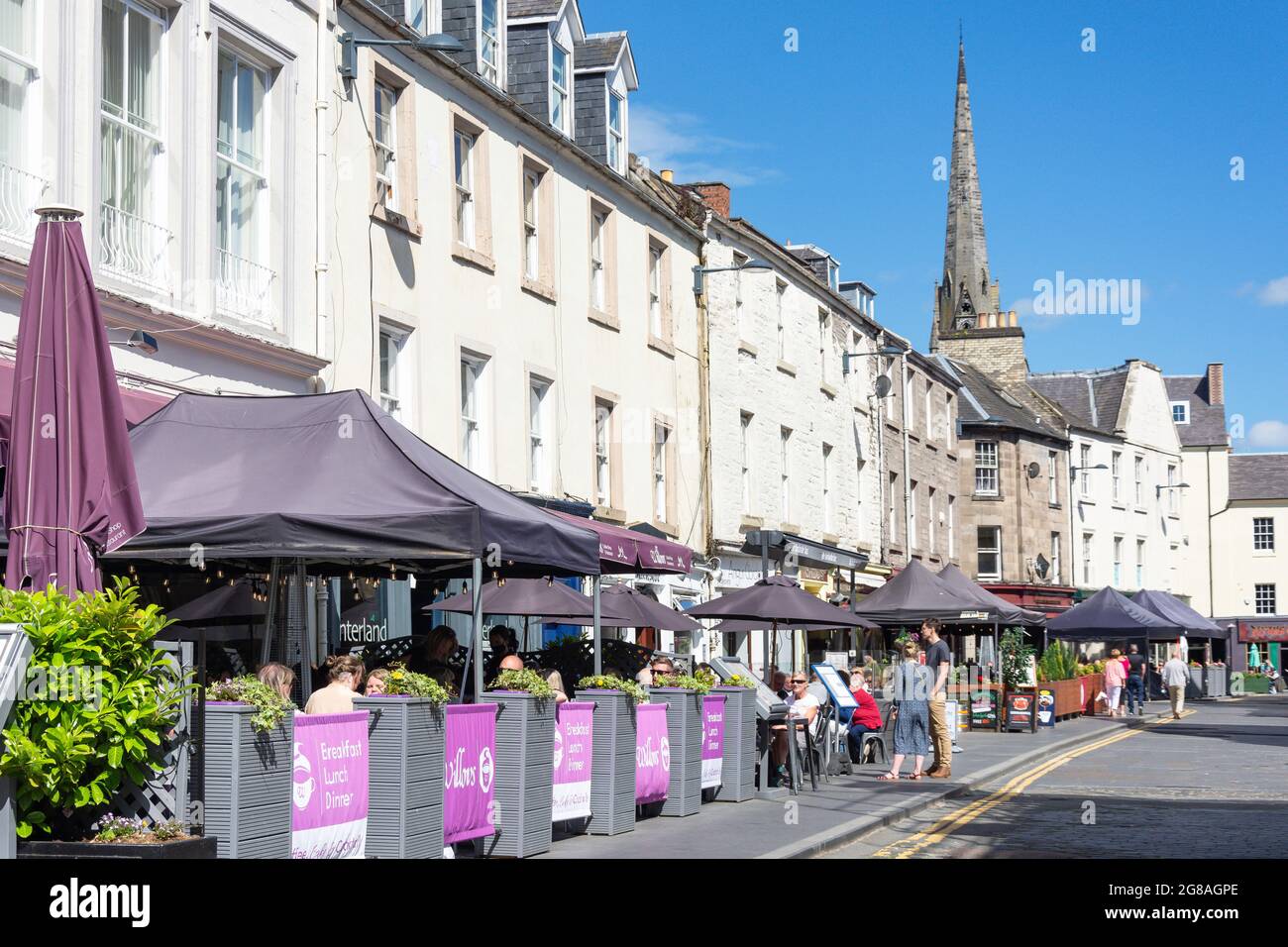 Pedestrianised street perth hi-res stock photography and images - Alamy