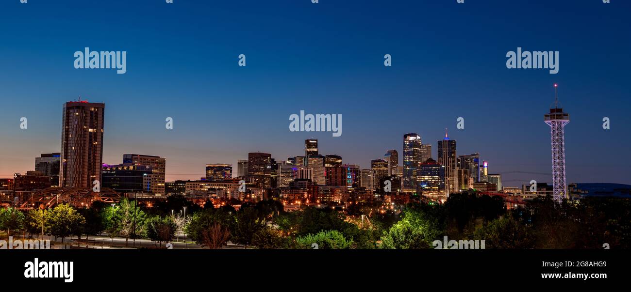 Denver skyline at sunrise hi-res stock photography and images - Alamy