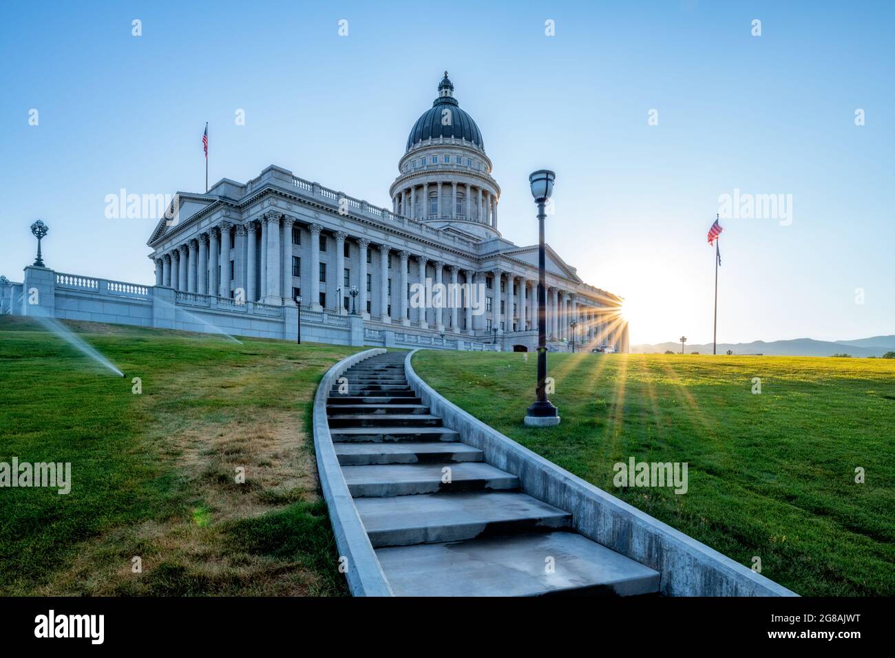 Unique perspective capital building hi-res stock photography and images ...