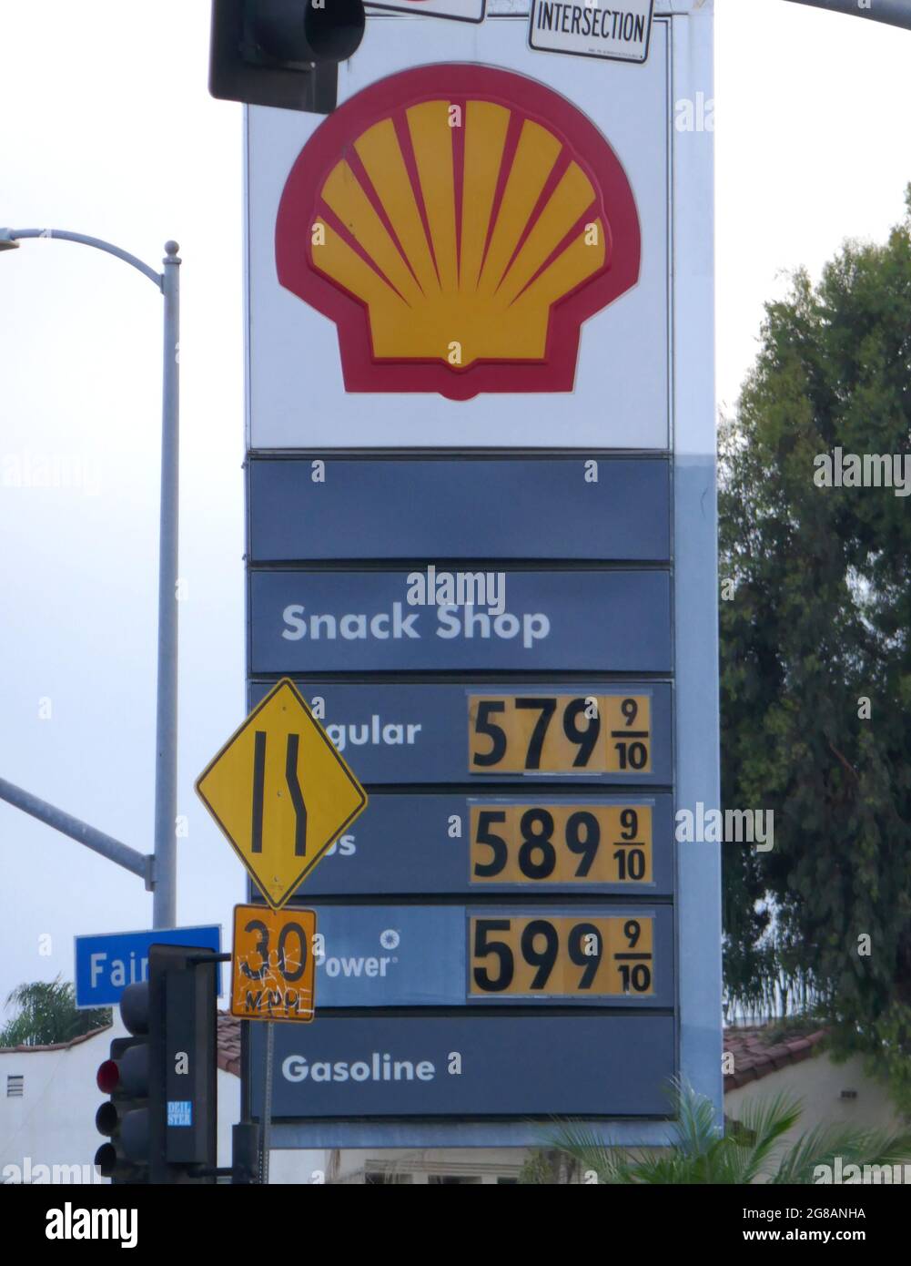 Barry shell hi-res stock photography and images - Alamy