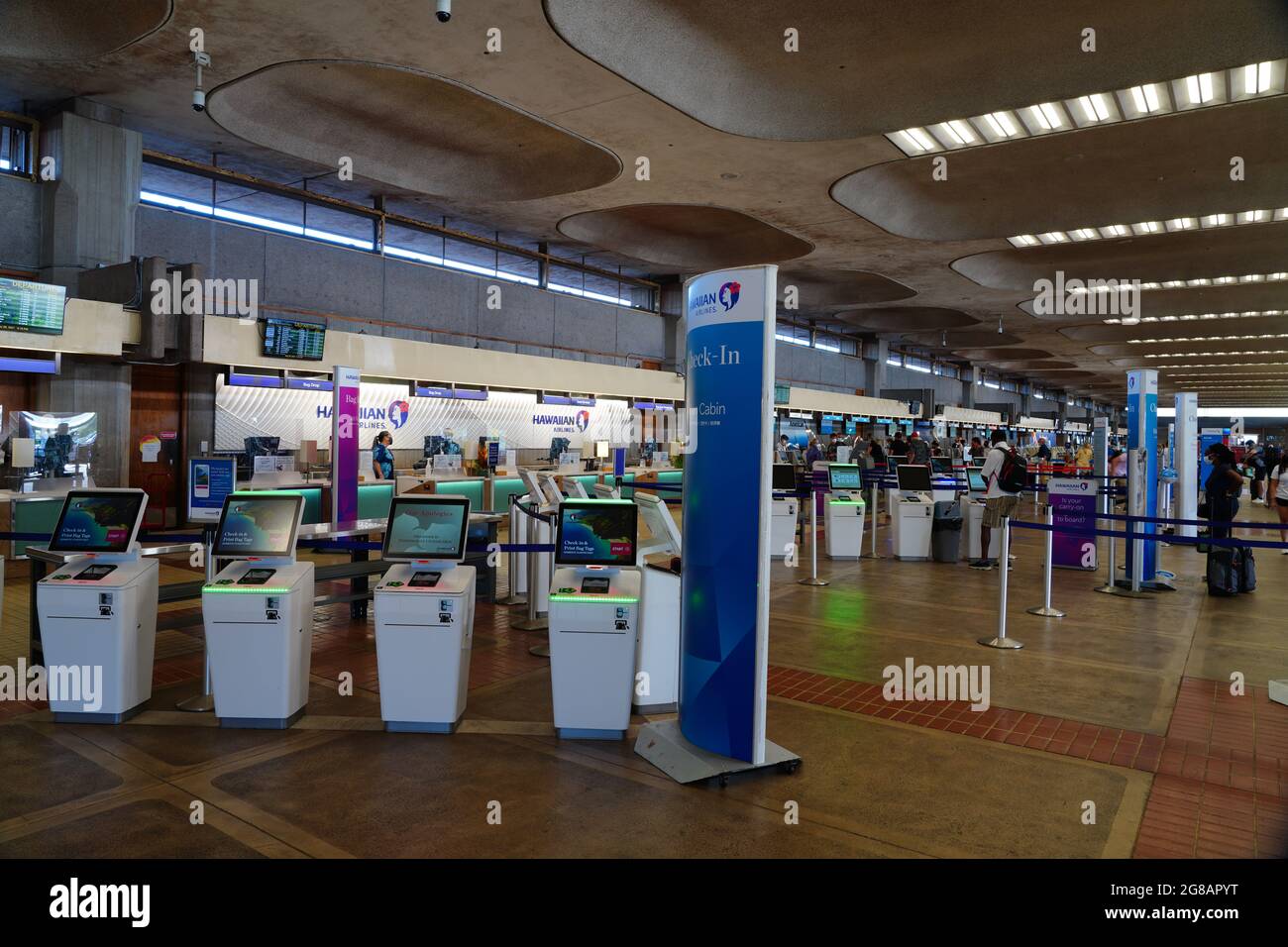 KAHULUI, HI -27 MAY 2021- View of check-in kiosks for Hawaiian Airlines ...