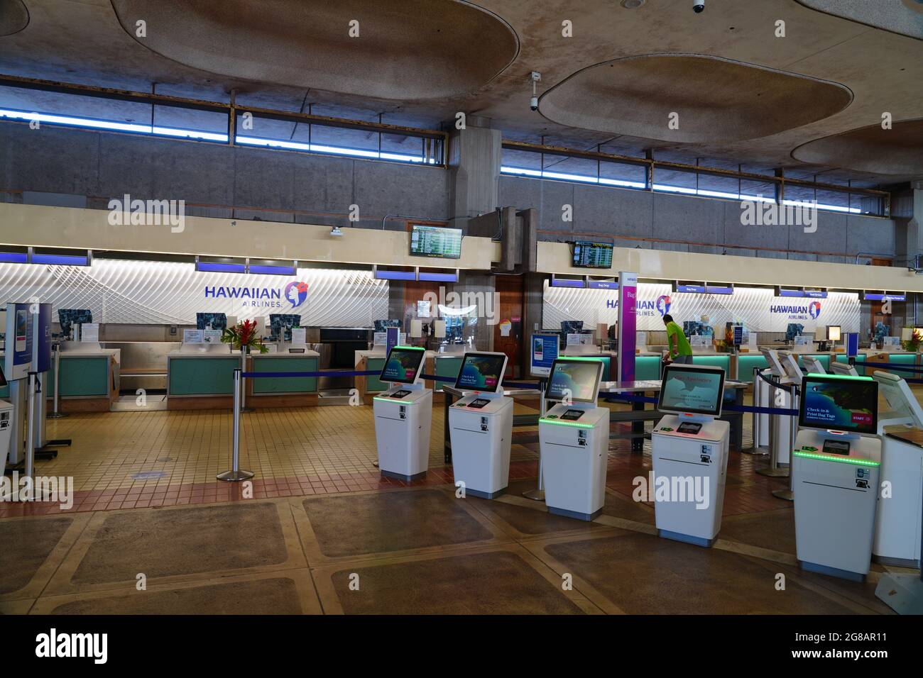 KAHULUI, HI -27 MAY 2021- View of check-in kiosks for Hawaiian Airlines ...