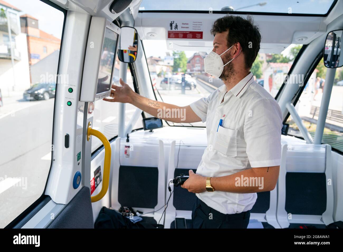 Bus controls hi-res stock photography and images - Alamy