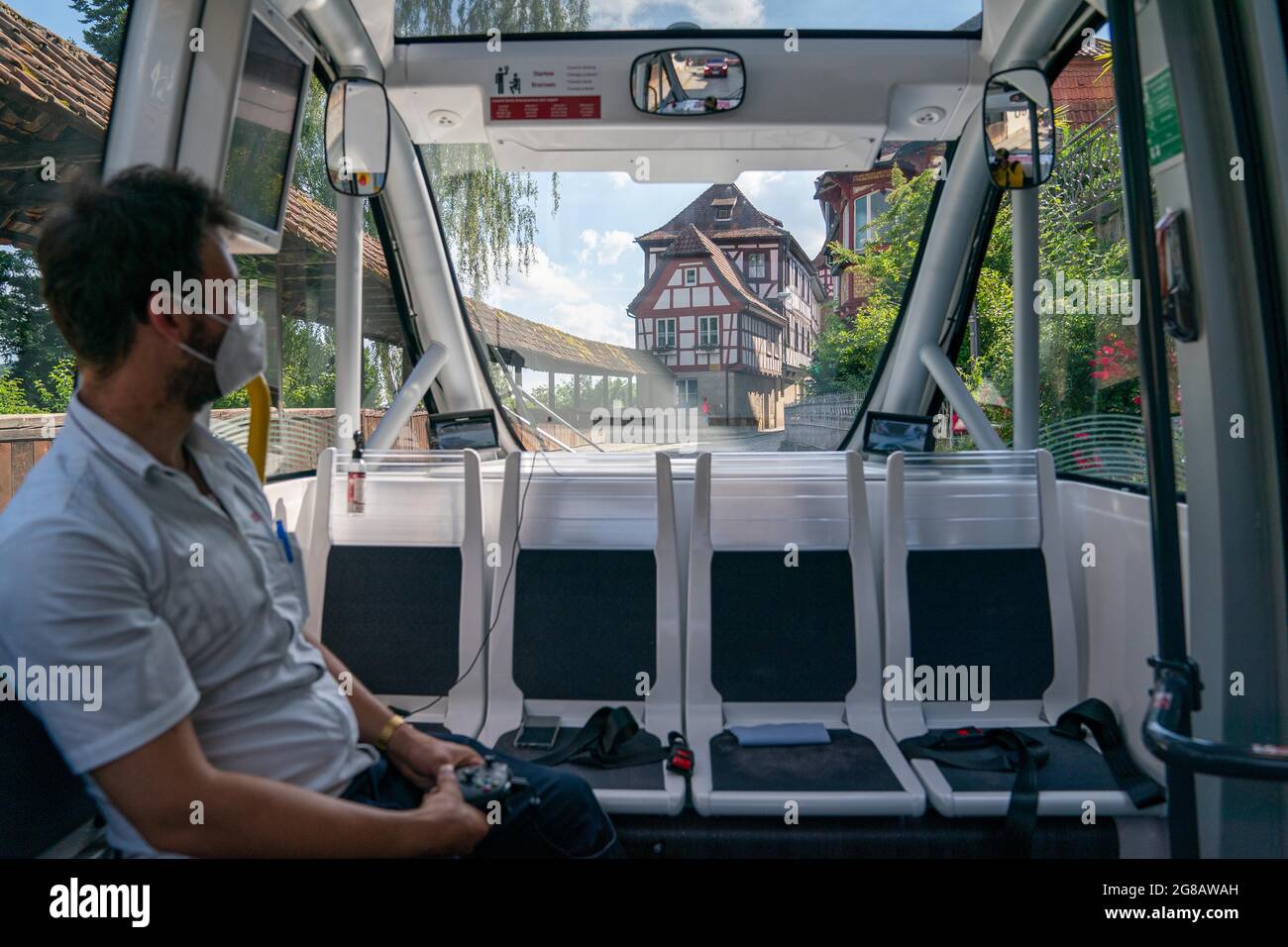 Navya bus hi-res stock photography and images - Alamy