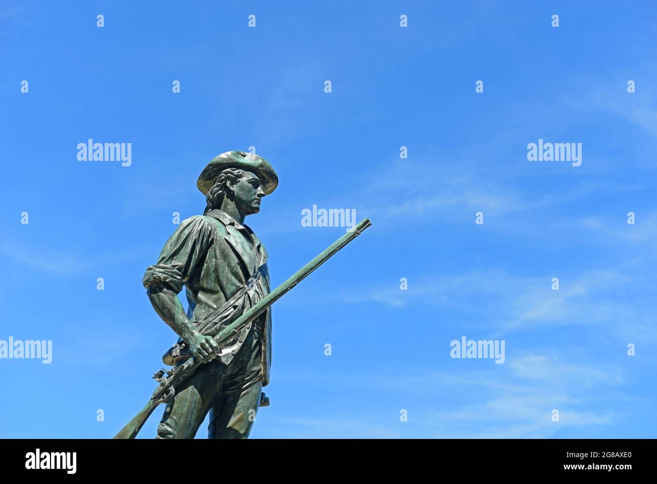 Minute Man Statue at North Bridge in Minute Man National Historic Park ...