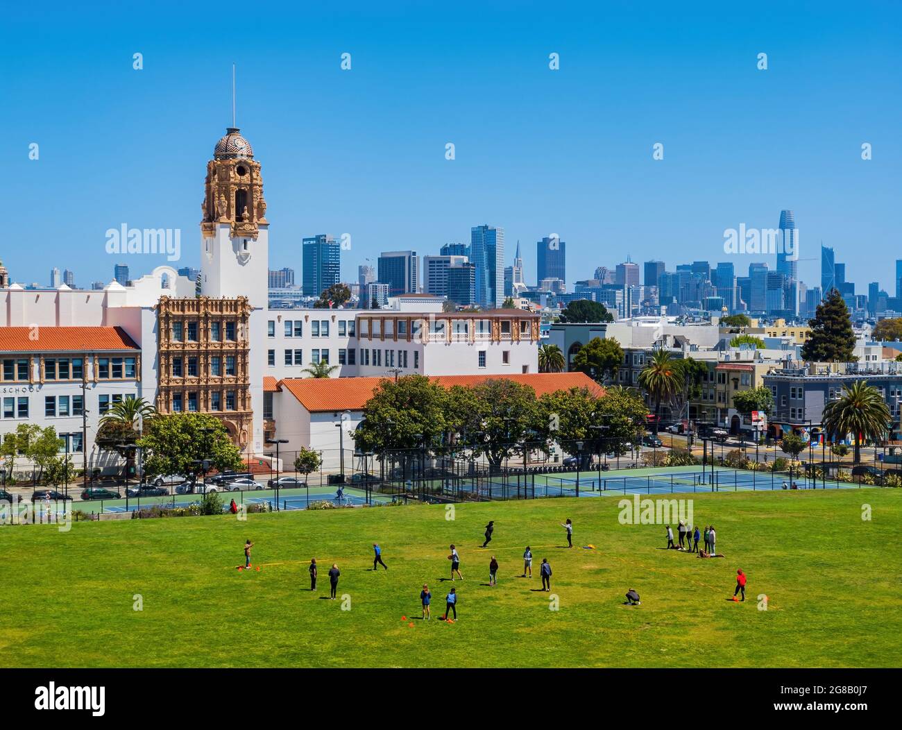 San francisco mission district park hi-res stock photography and images - Alamy
