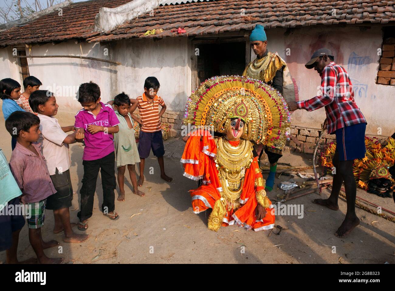 Chou Mask Dance High Resolution Stock Photography and Images - Alamy