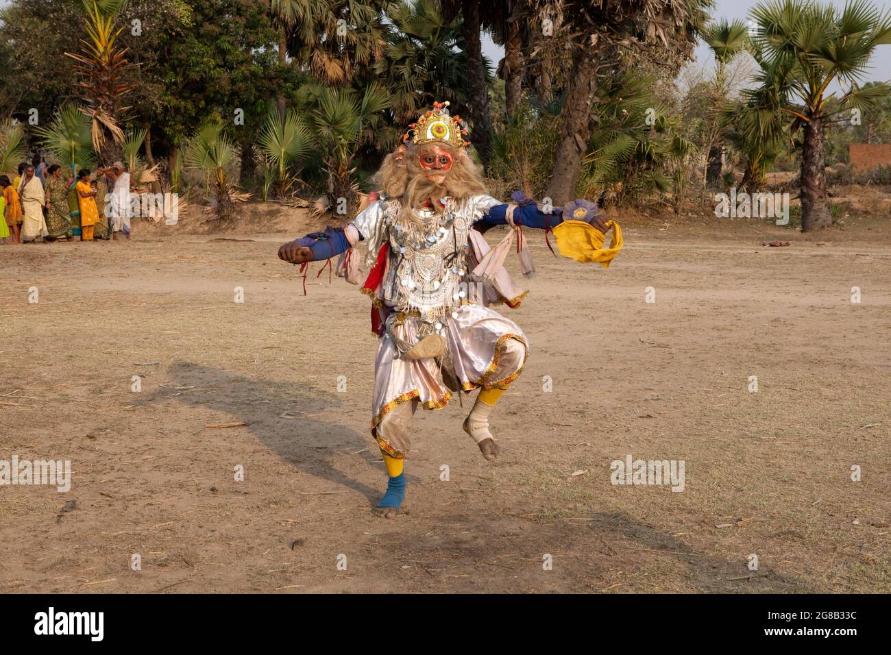 Chou mask dance hi-res stock photography and images - Alamy