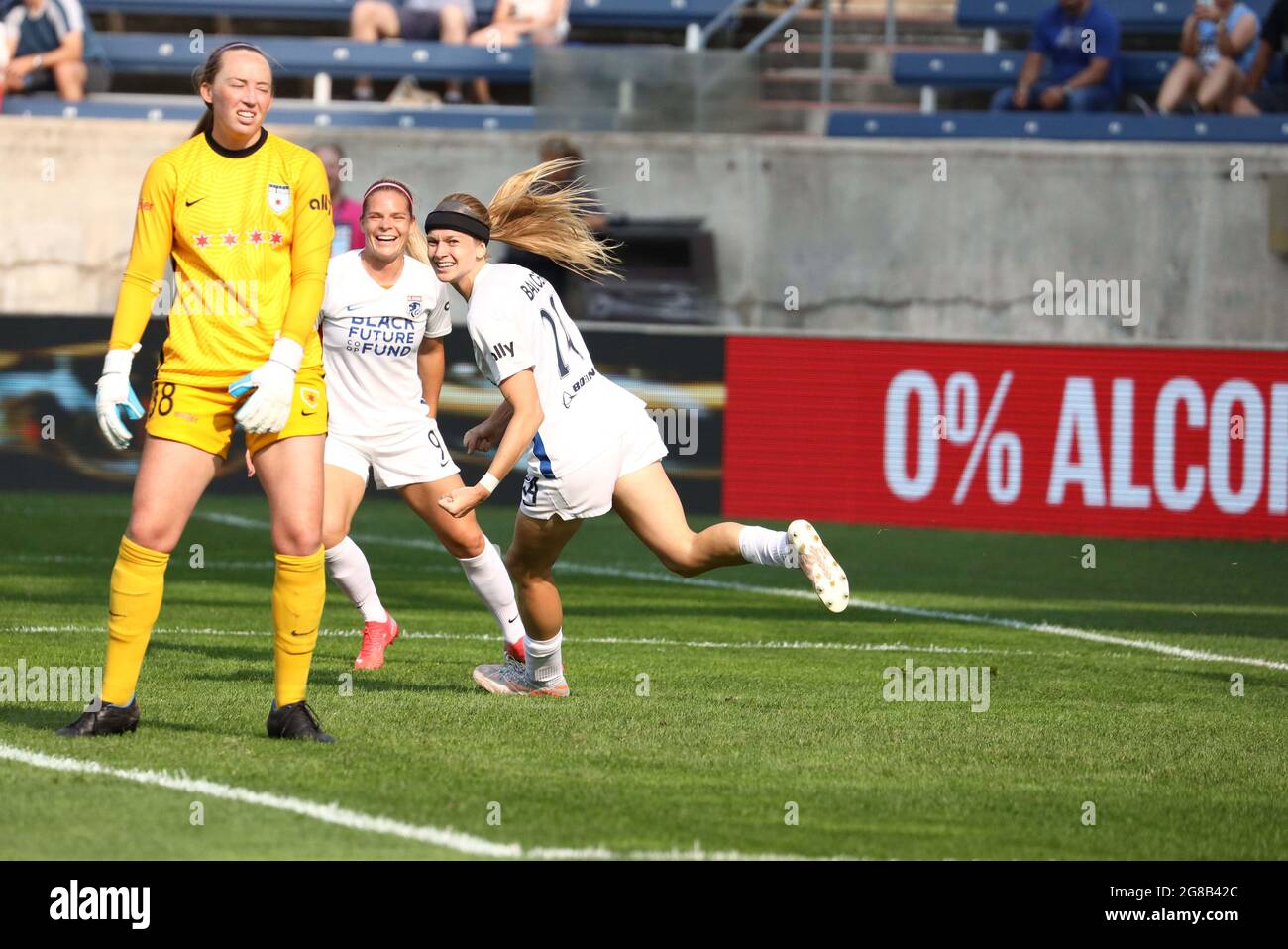 Bethany Balcer High Resolution Stock Photography and Images - Alamy
